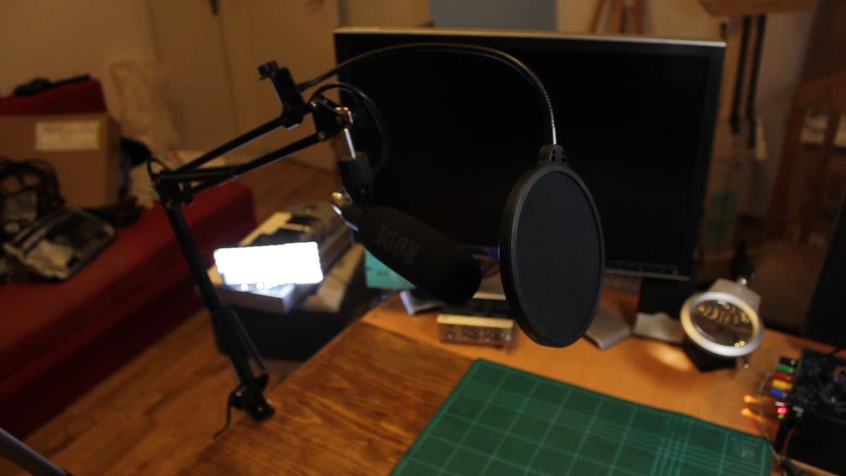 How to Setup a Microphone Stand : 8 Steps - Instructables