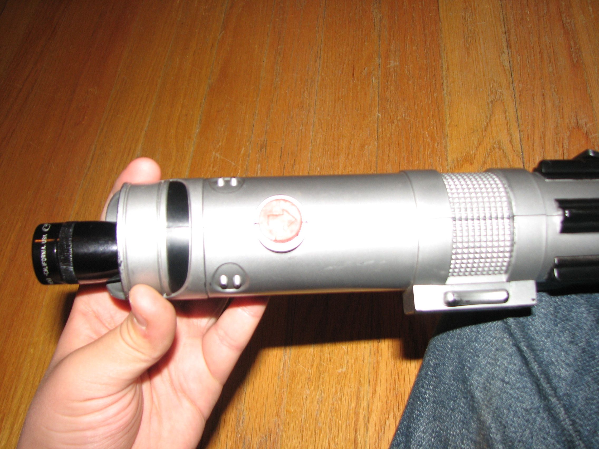 How to Make a Cool Lightsaber Flashlight! : 5 Steps - Instructables