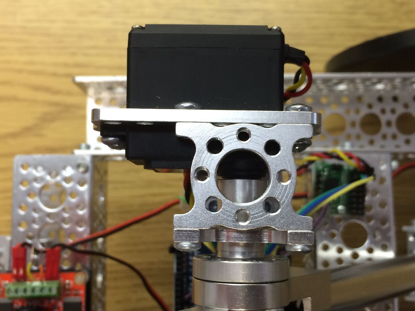 Boom and Gripper Bot : 15 Steps - Instructables