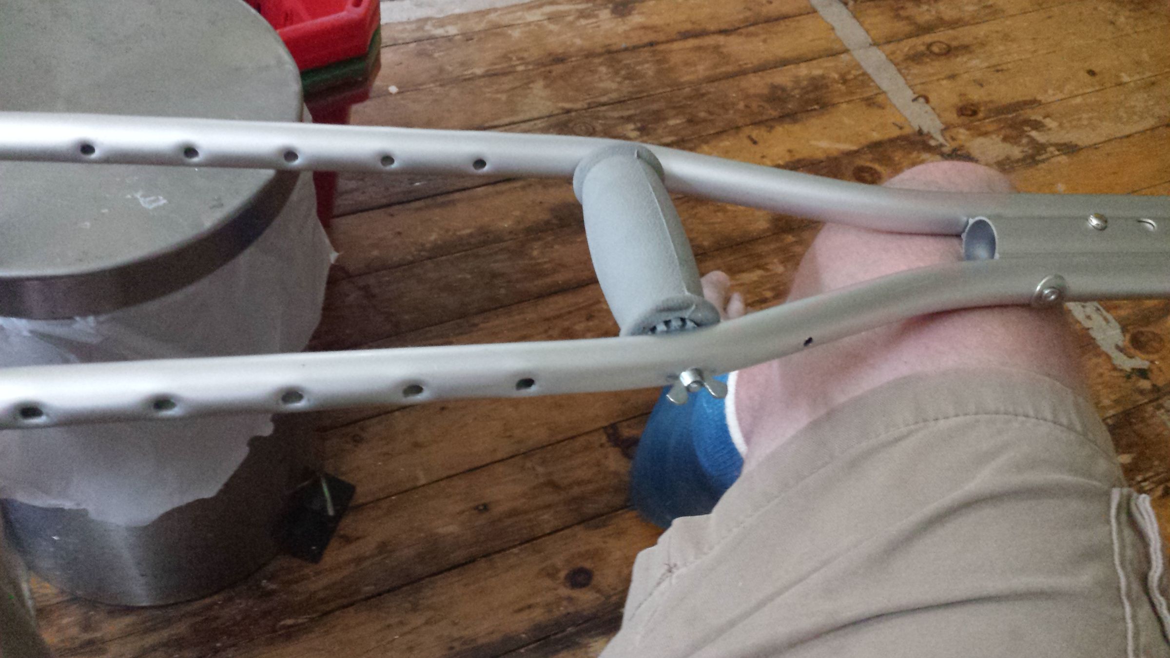 Peg Leg From Old Crutches : 7 Steps - Instructables