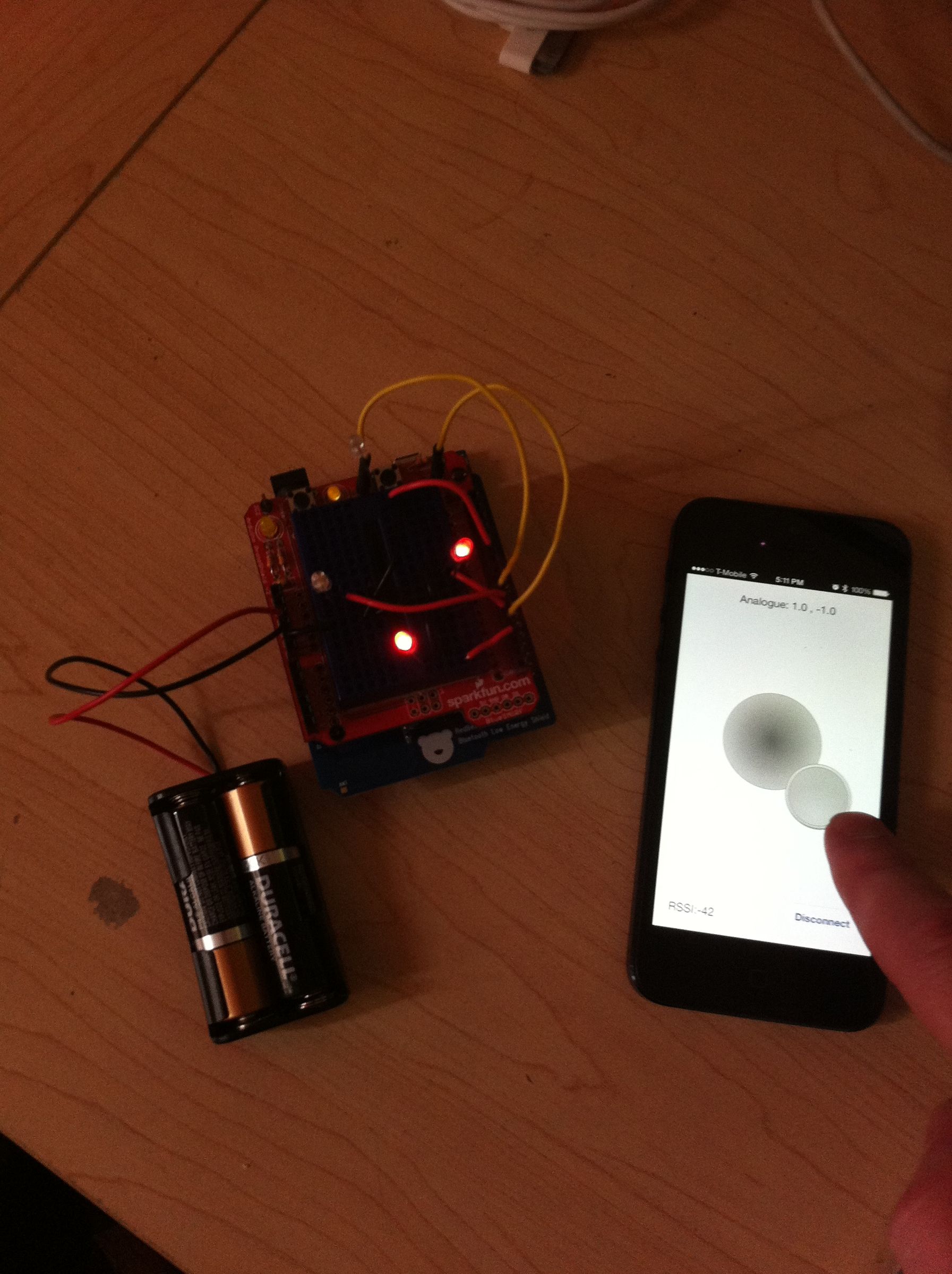 Talk to an Arduino With an IOS Device Using Bluetooth Low Energy : 4 ...