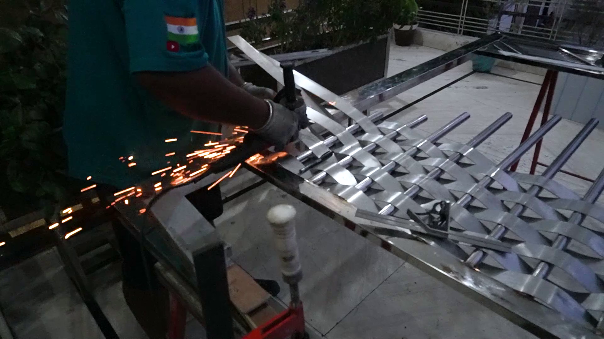 Stainless Steel Gate for Workshop : 15 Steps (with Pictures ...
