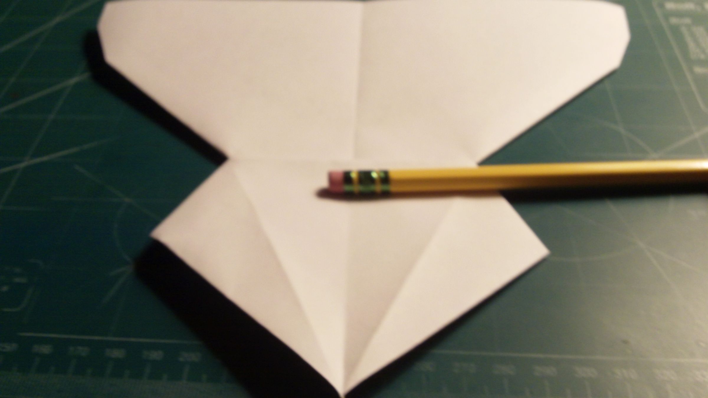 How to Make the Viper Paper Airplane : 9 Steps - Instructables