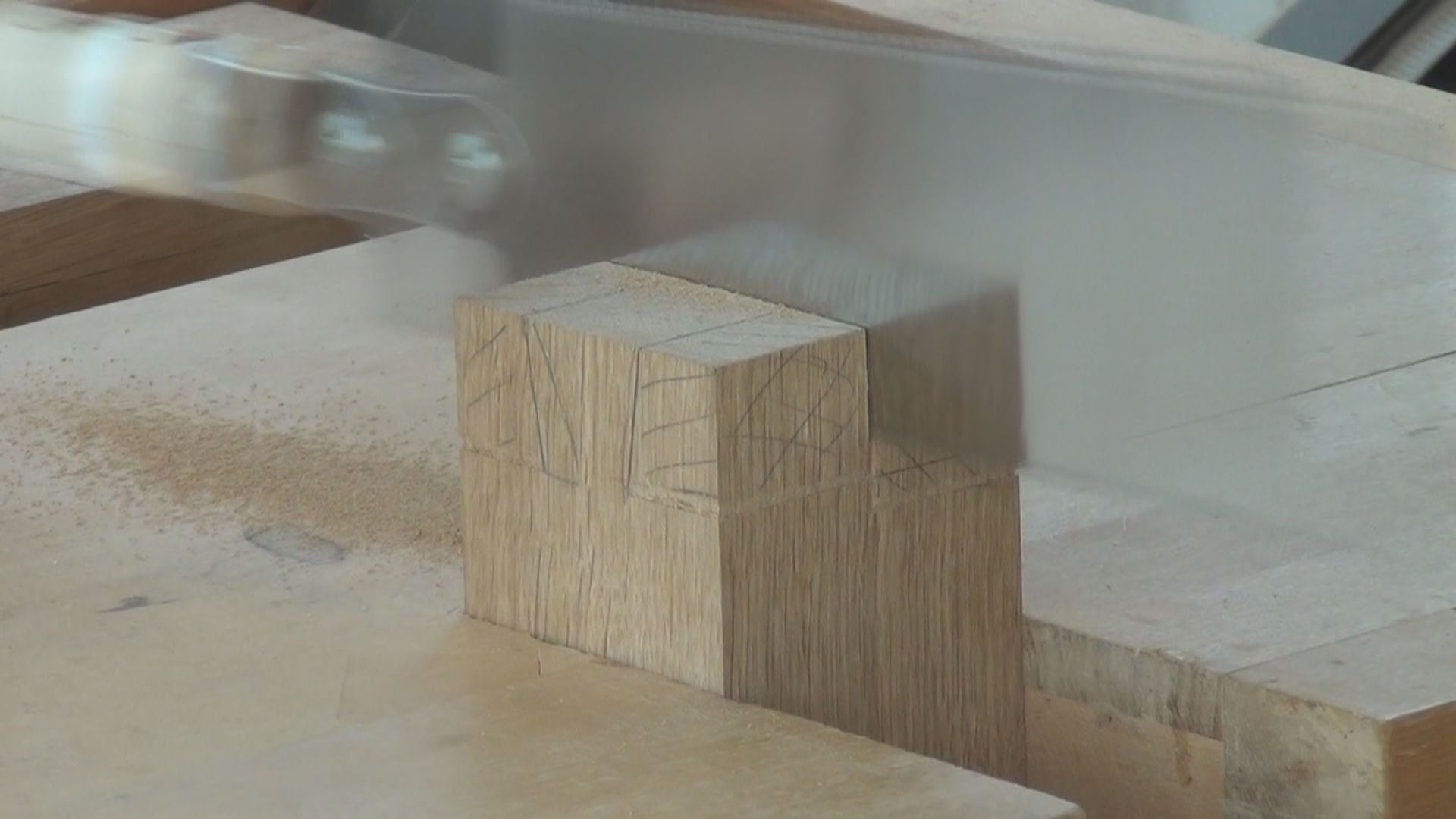 Cut a Stepped Dovetail Splice (Koshikake Aritsugi) : 7 Steps (with ...