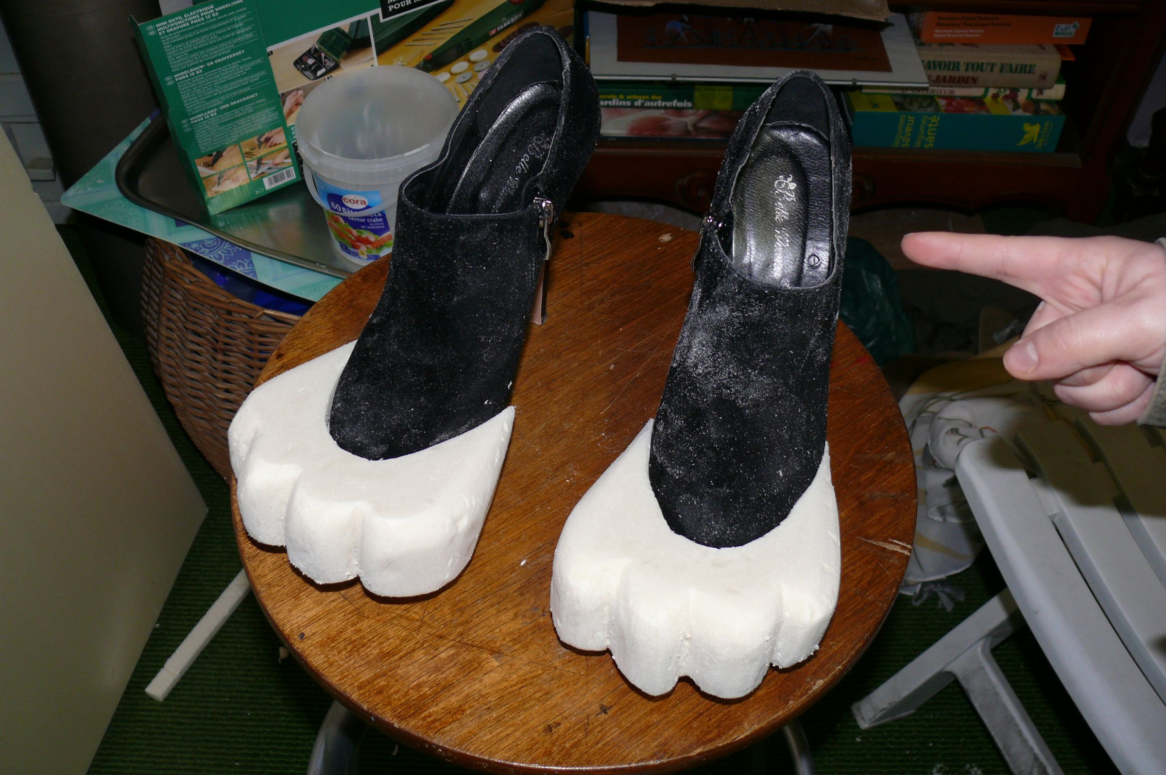 Modified Shoes for Making Lion Magicien OZ Shoes - Instructables