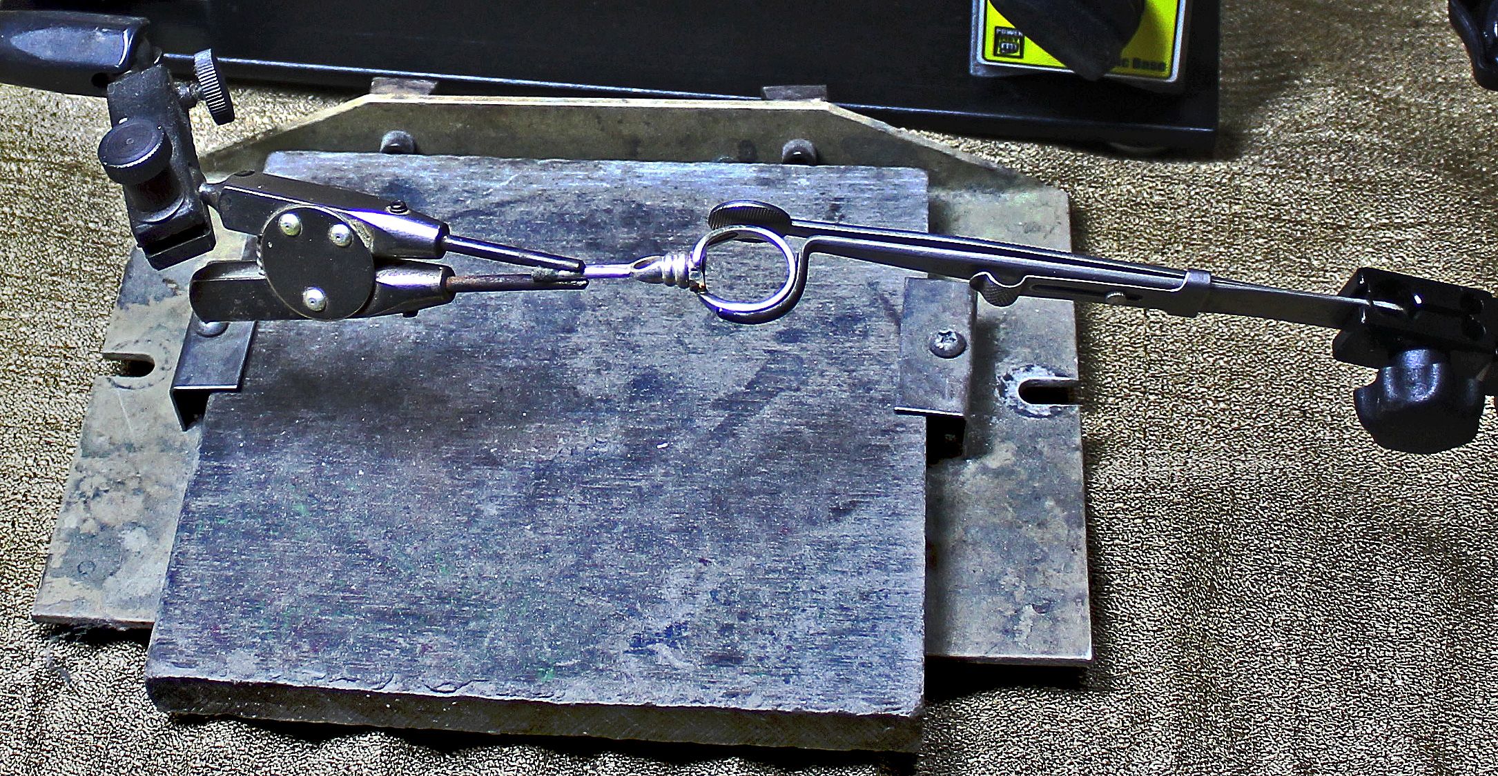 Ultimate Third Hand : 16 Steps (with Pictures) - Instructables