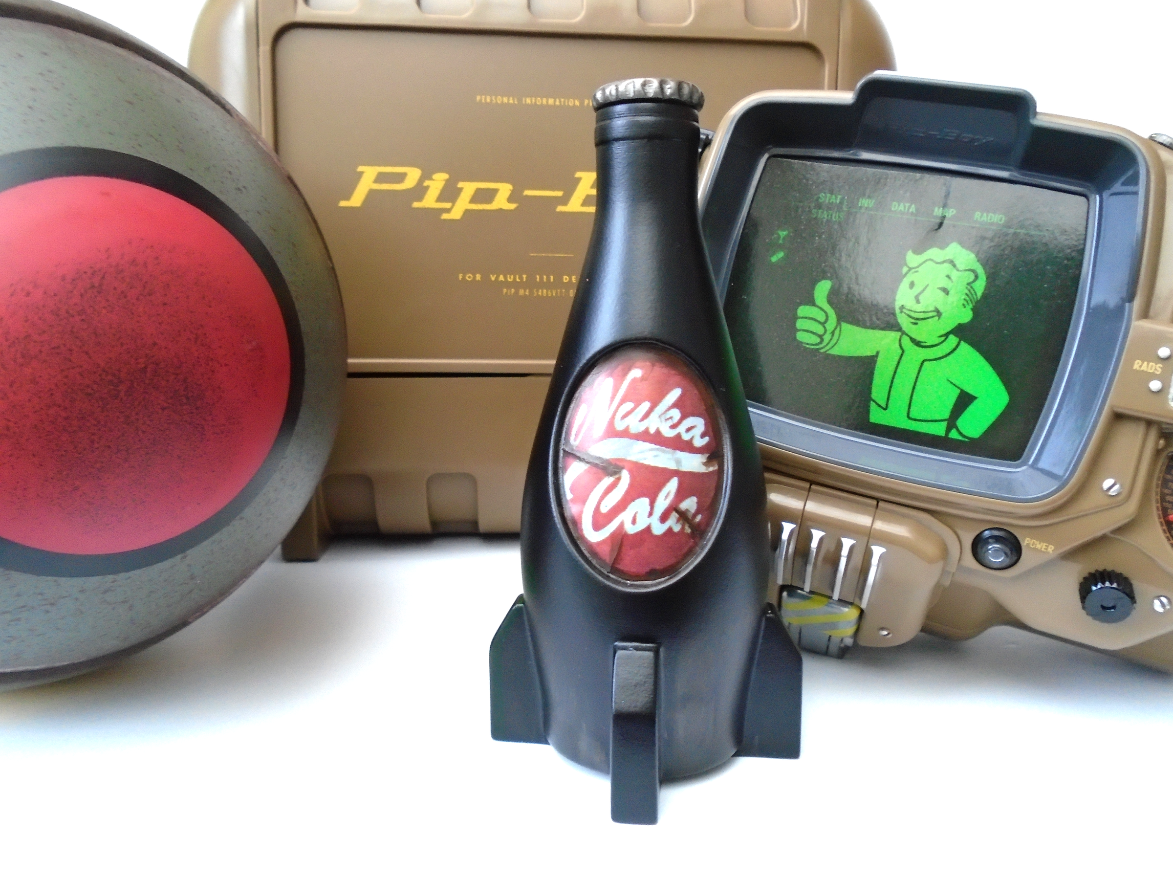 Fallout 4: Nuka Cola Rocket Bottle Prop : 8 Steps (with Pictures ...