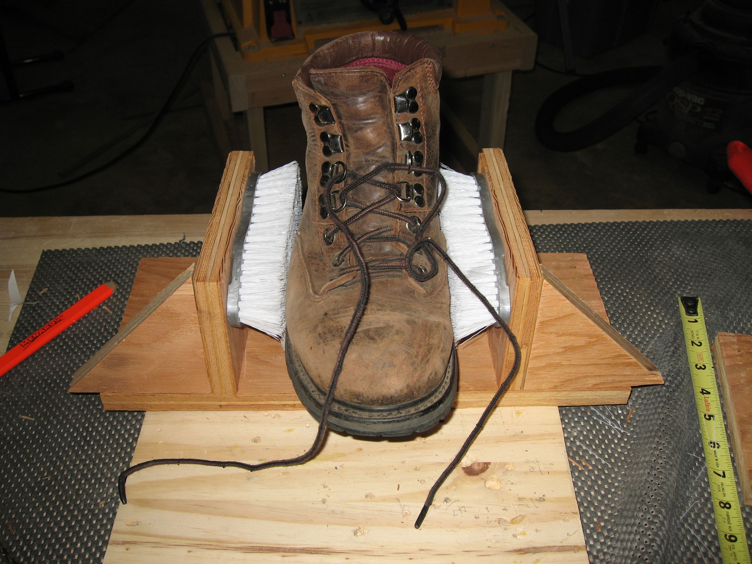 Homemade Boot Brush : 10 Steps (with Pictures) - Instructables