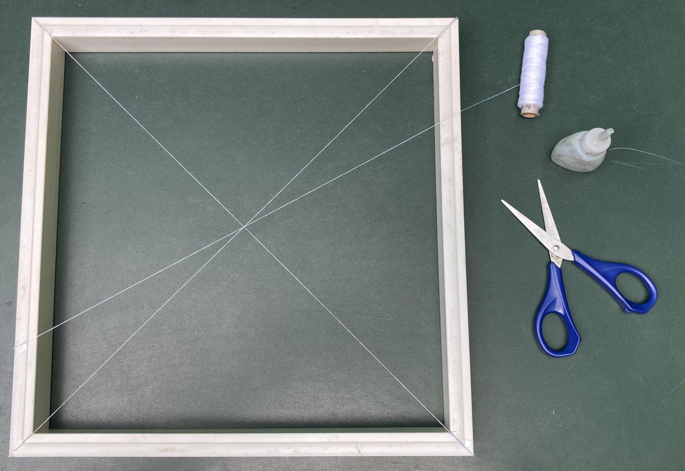 Hot Glue Spider Web : 5 Steps (with Pictures) - Instructables