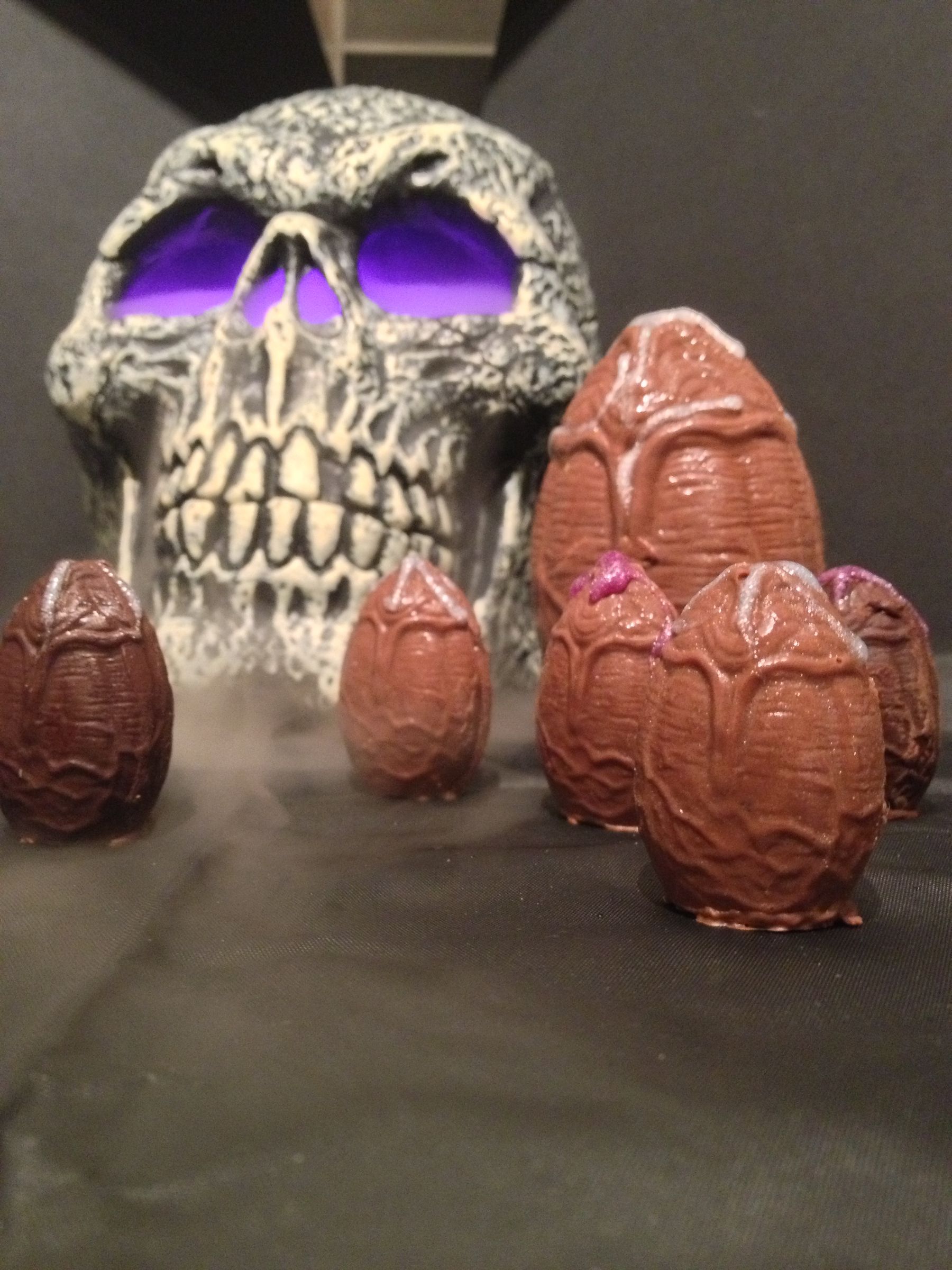 Alien Facehugger Chocolate Eggs. : 5 Steps (with Pictures) - Instructables