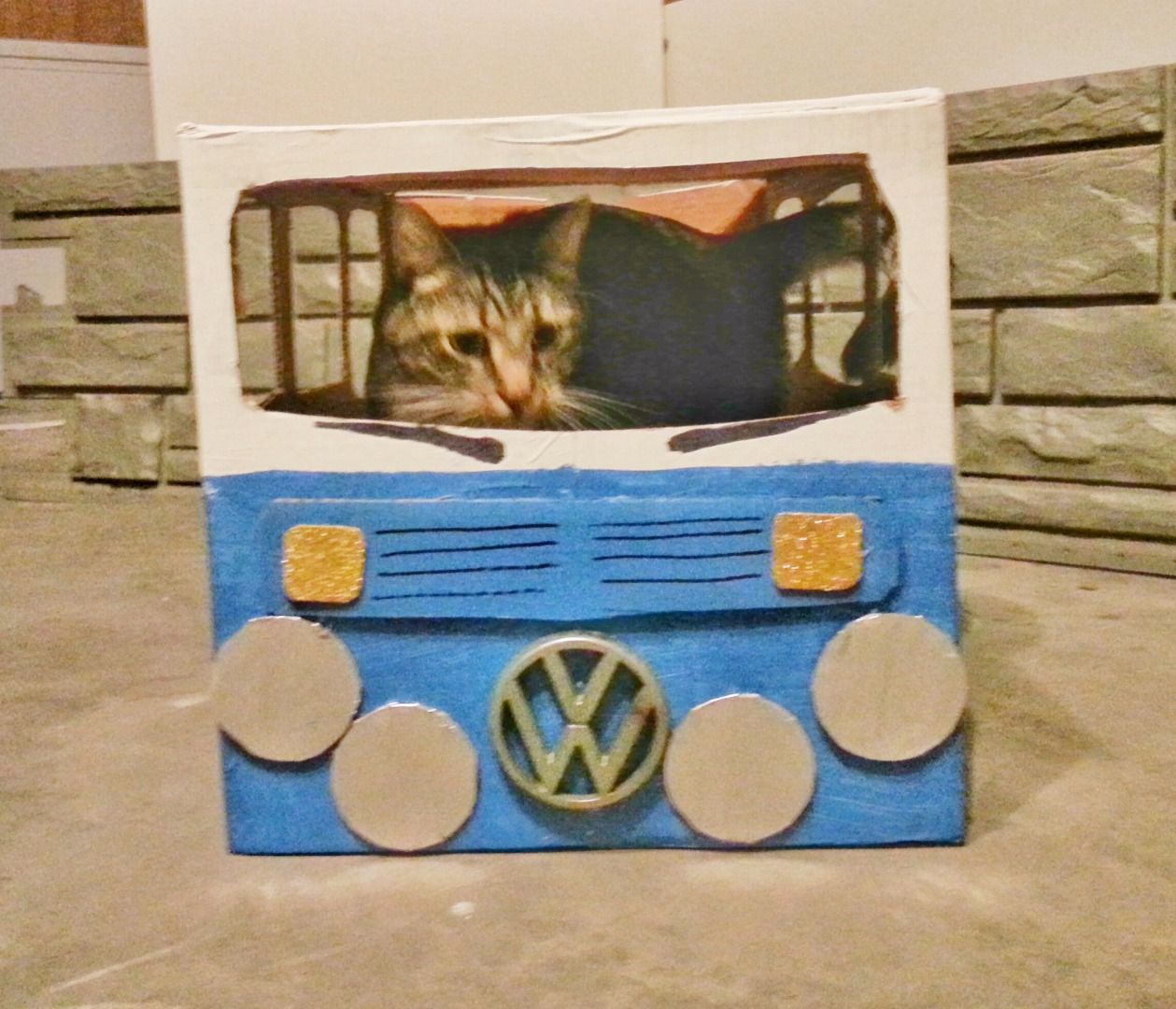 Volkswagen Van From BTTF - Kitty Edition : 8 Steps (with Pictures ...