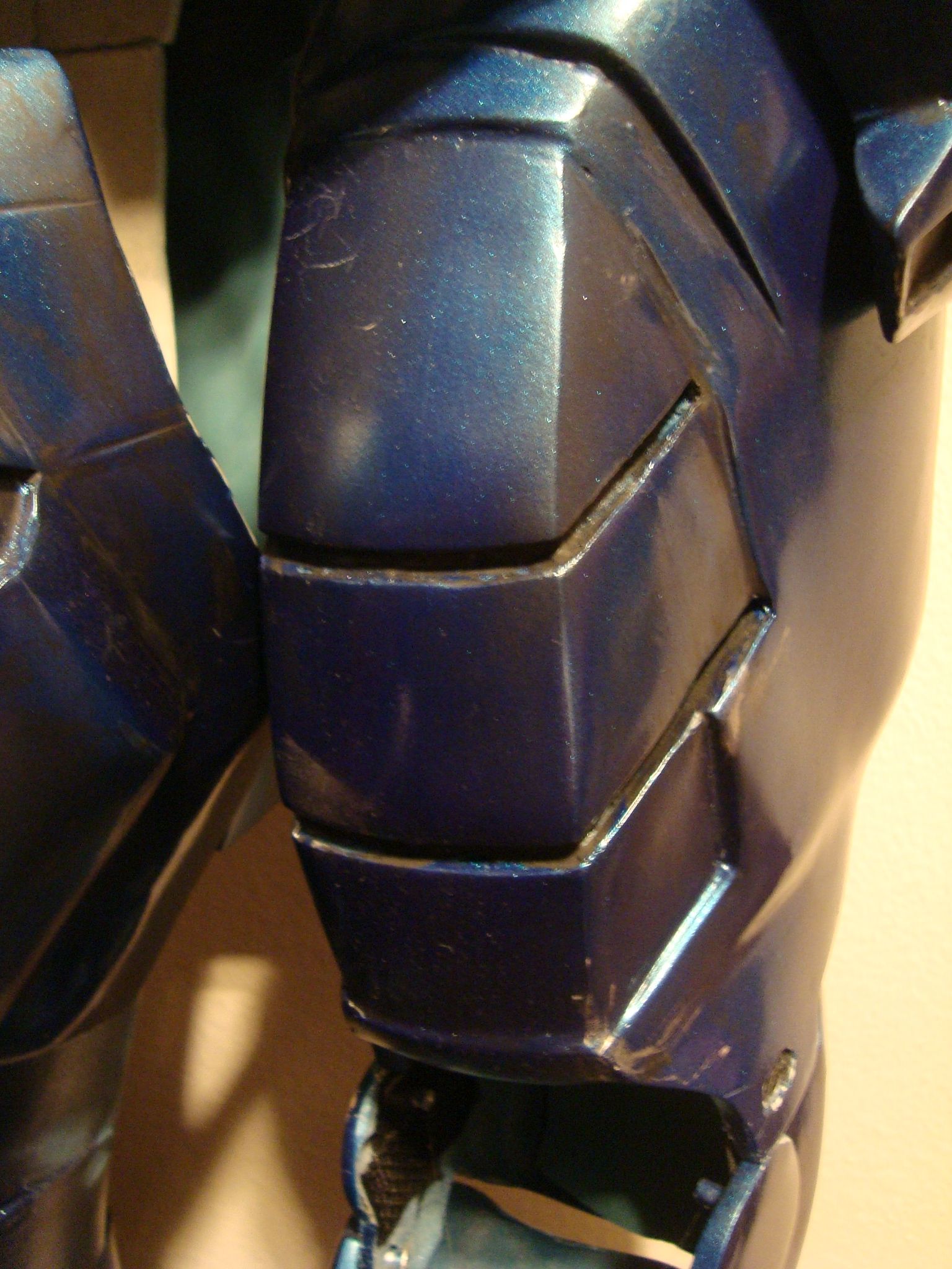 Stealth Iron Man With Electronics and Servos : 9 Steps (with Pictures ...