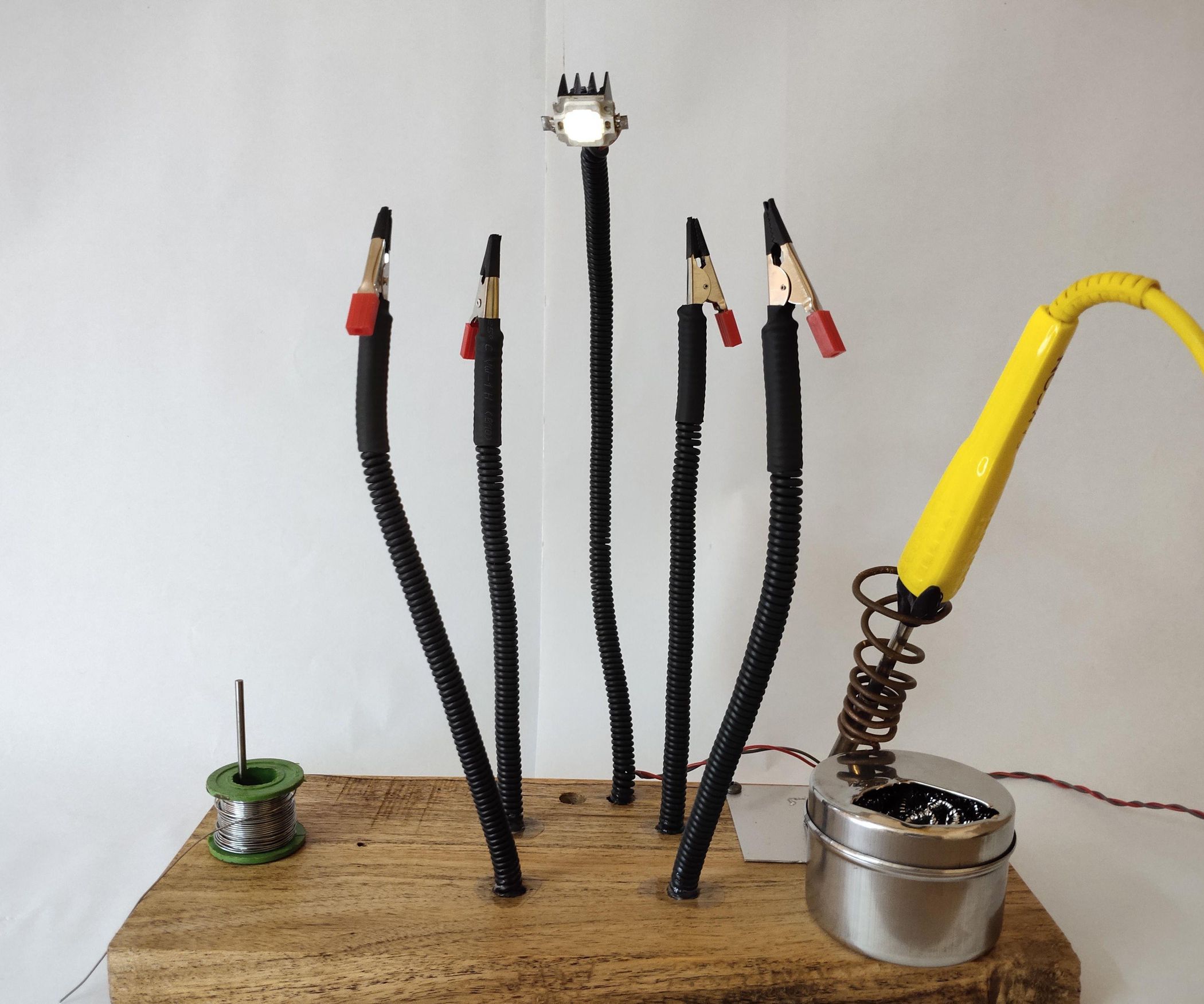 DIY Helping Hands Soldering Station : 4 Steps (with Pictures ...