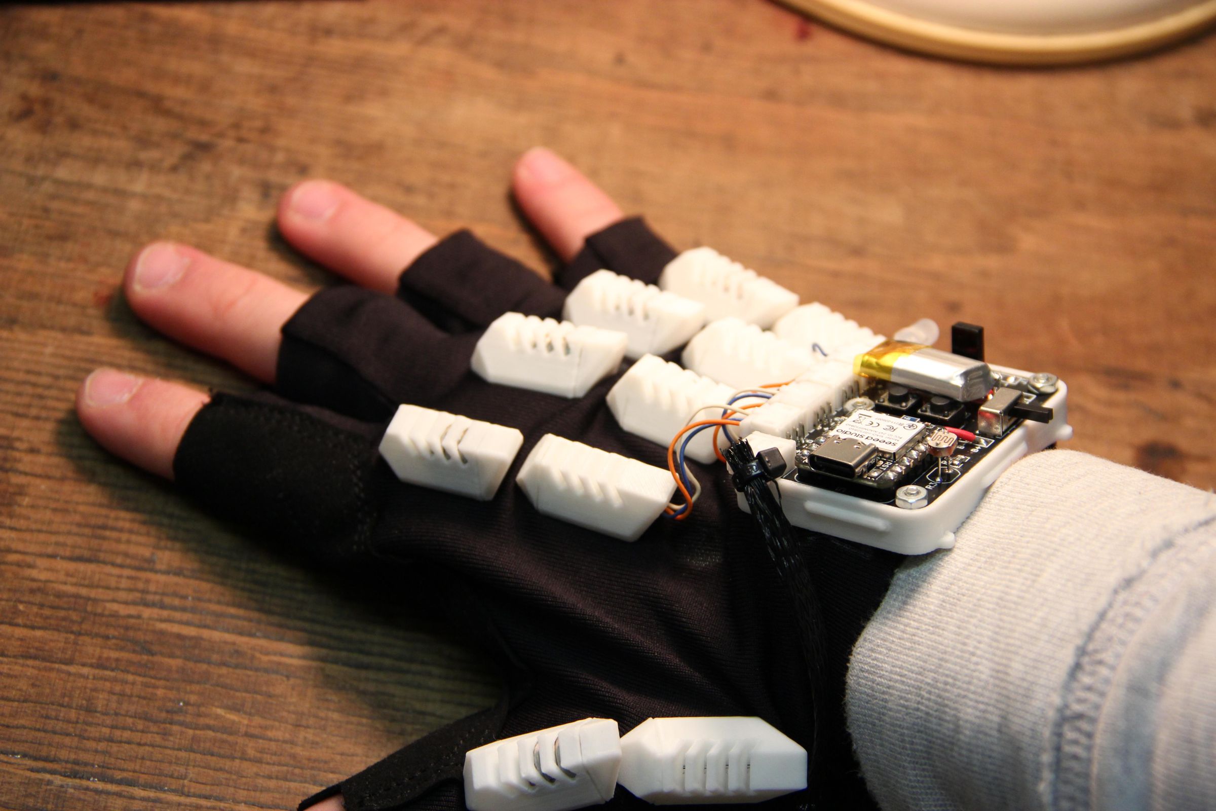 The Data Glove - Control Bluetooth Devices With Gestures! : 9 Steps ...