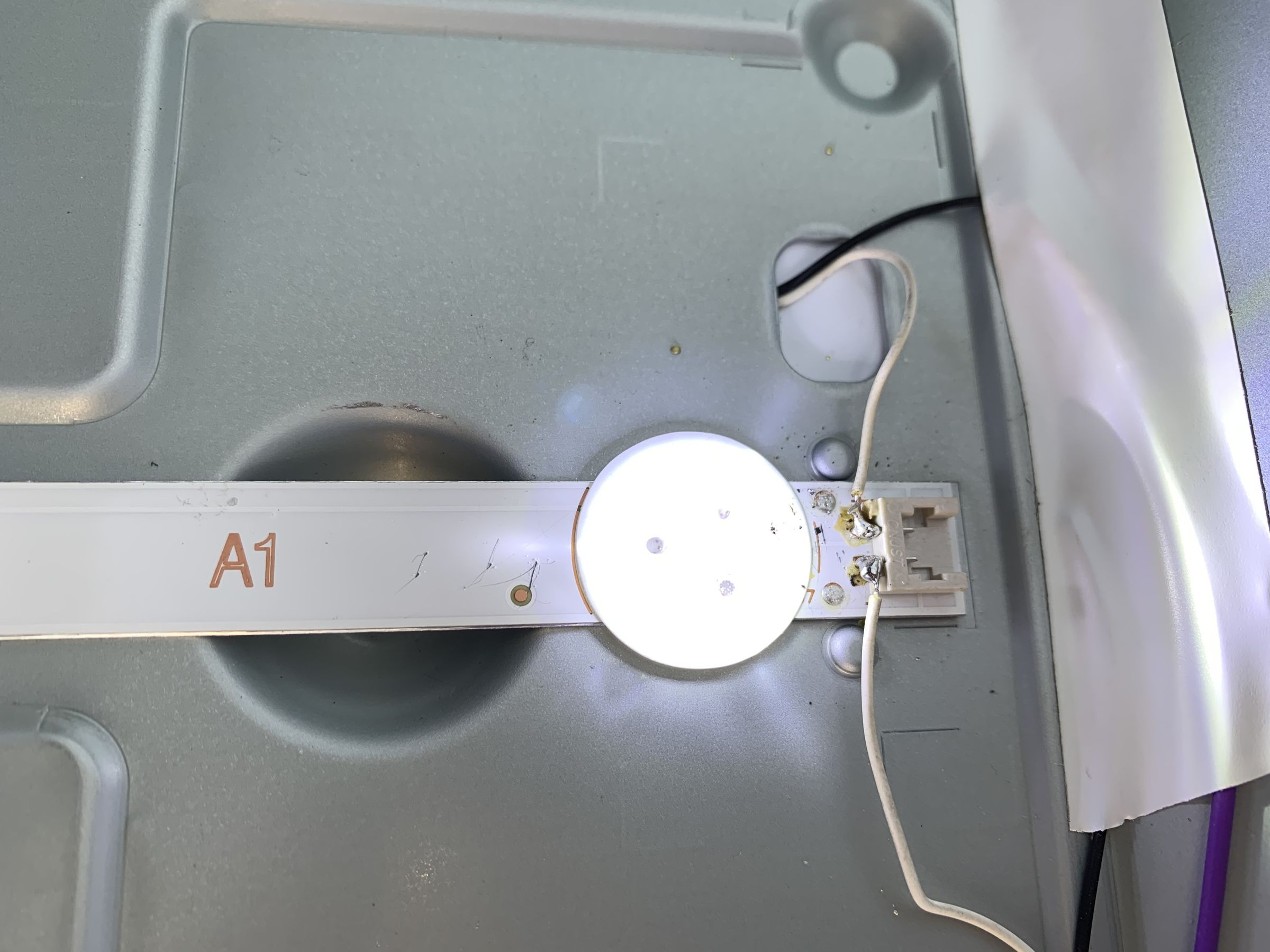 LG 32 TV Repair (Led Strips Change) : 5 Steps (with Pictures ...