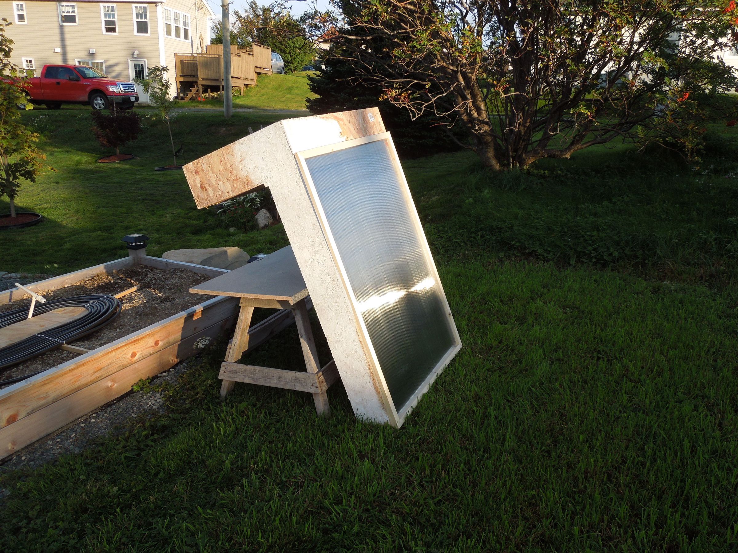 Window Mounted Solar Hot Air Furnace (Aluminum Soffit Based) : 11 Steps ...