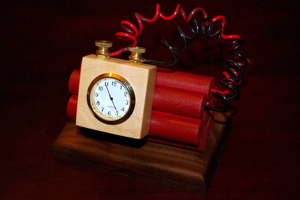 The Time-bomb Clock : 10 Steps (with Pictures) - Instructables