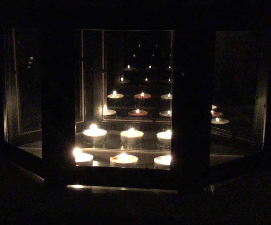 Infinity Mirror - Simple and Cheap : 4 Steps - Instructables