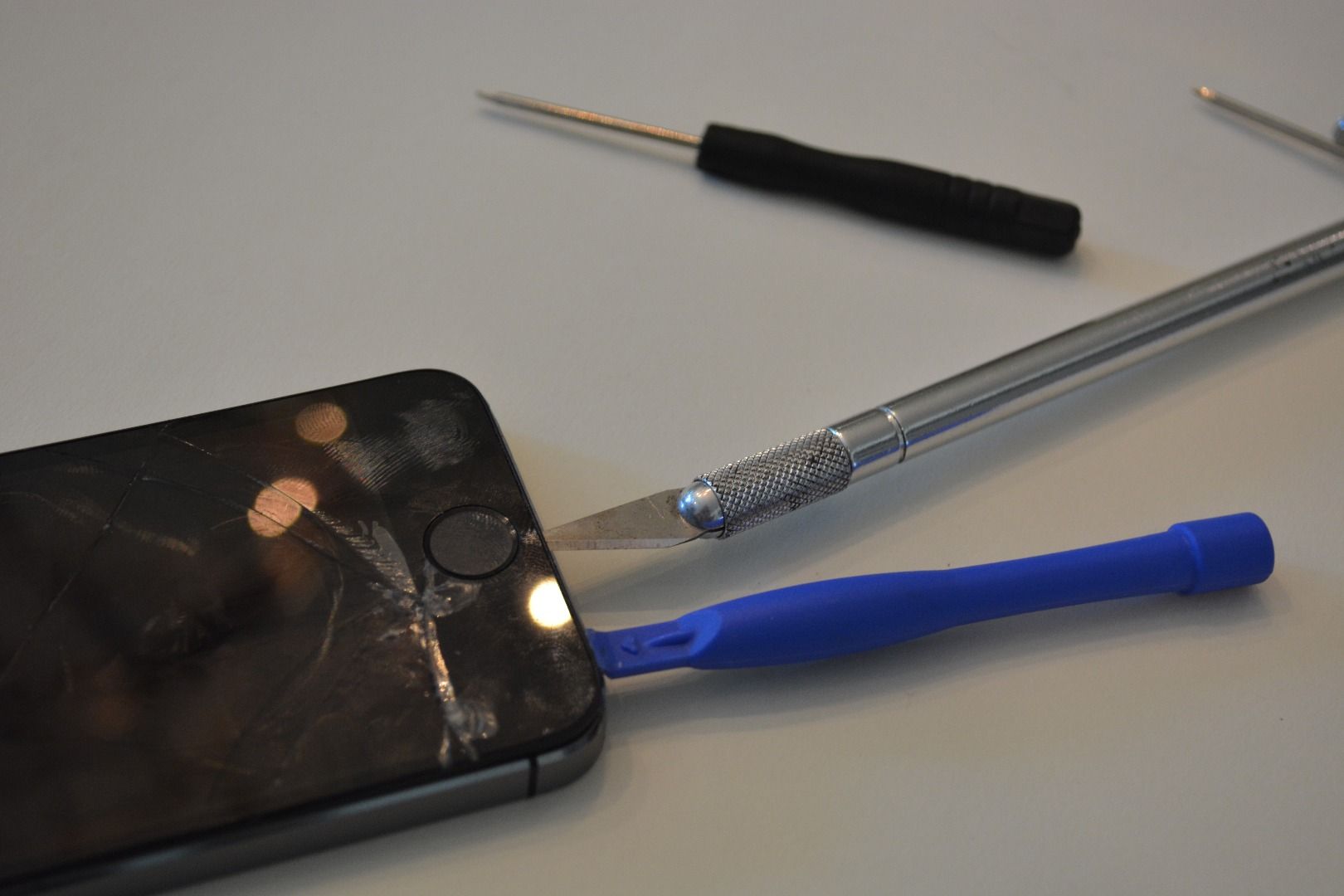 IPhone 5 Screen Replacement : 10 Steps (with Pictures) - Instructables