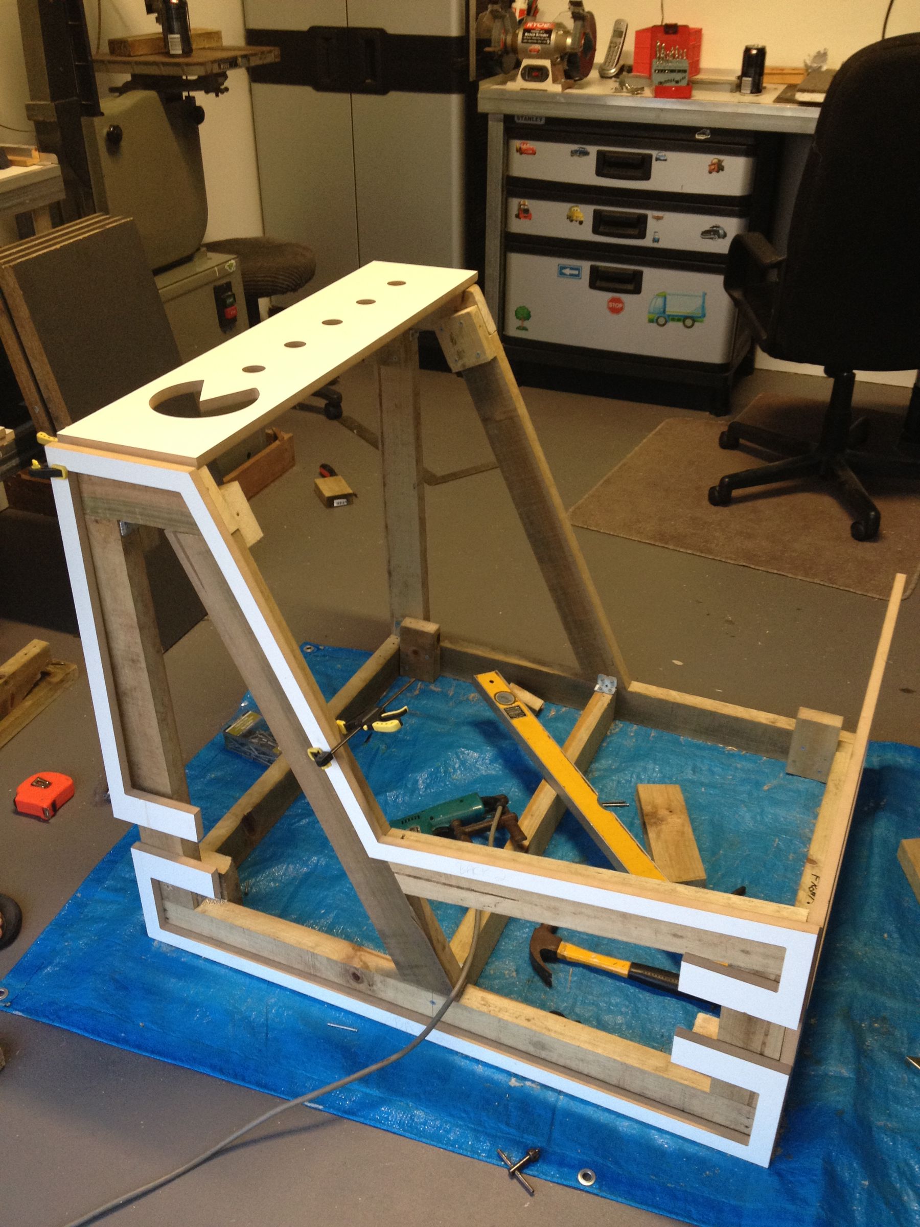 Ultimate Pacman / Space Invaders Gaming Chair With Speakers : 12 Steps ...