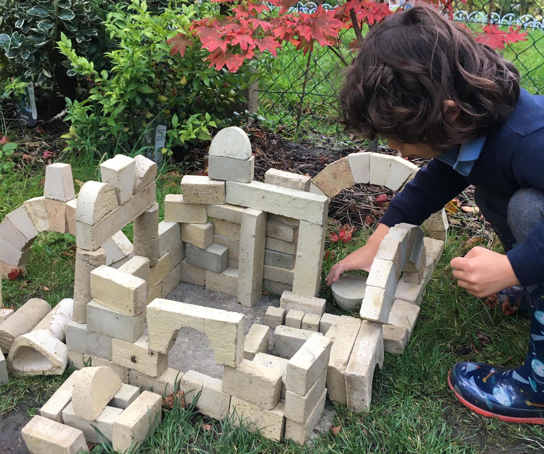 Mini Concrete Blocks - All Weather Building! : 17 Steps (with Pictures ...