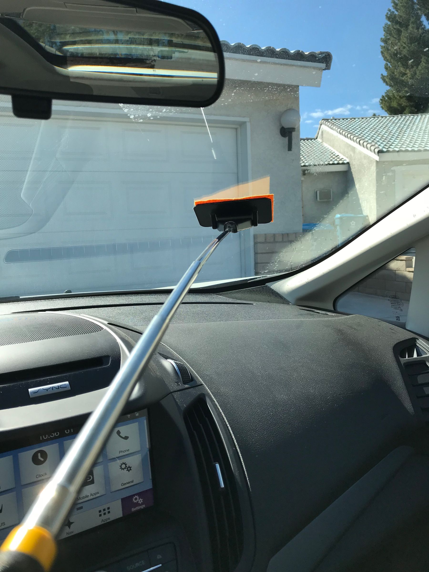 THE $10 RETRACTABLE WINDSHIELD CLEANER : 7 Steps (with Pictures ...