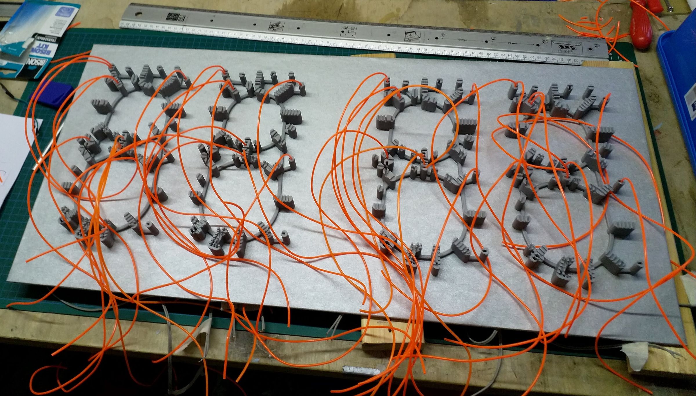 EL Wire Neon Nixie Style Clock : 21 Steps (with Pictures) - Instructables