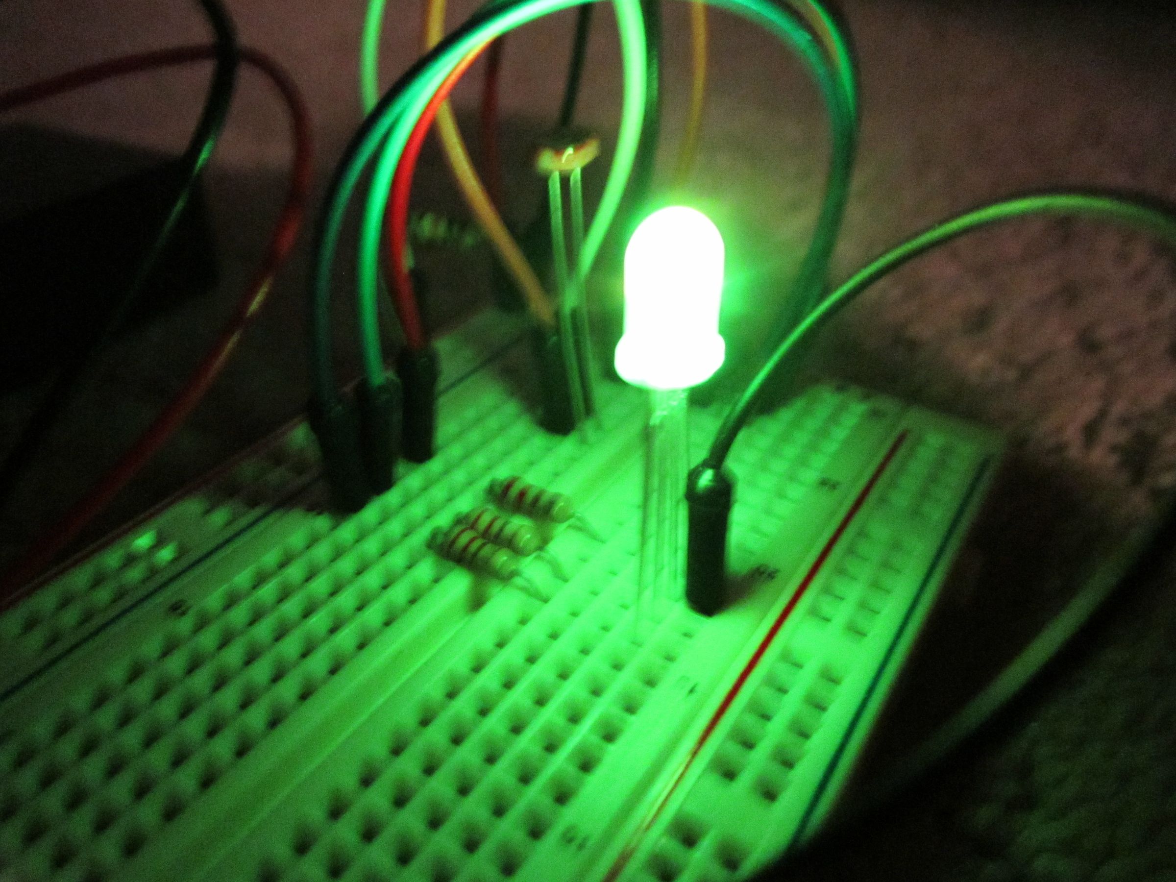 ATtiny85 Mini RGB Mood Light! : 5 Steps - Instructables
