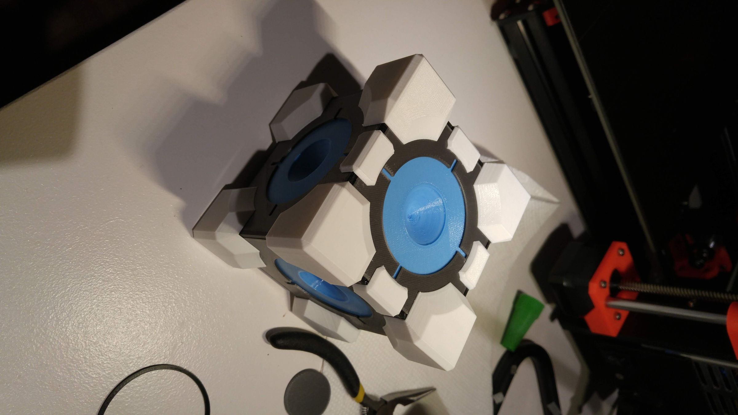 Portal Cube : 7 Steps (with Pictures) - Instructables