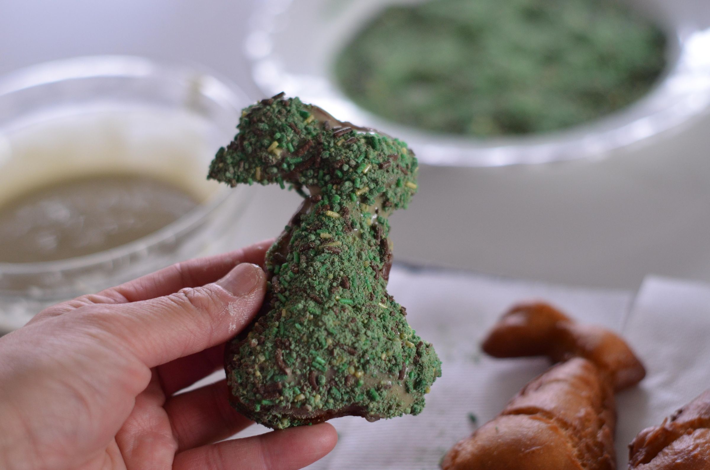 Moss Bunny Matcha Donuts : 11 Steps (with Pictures) - Instructables