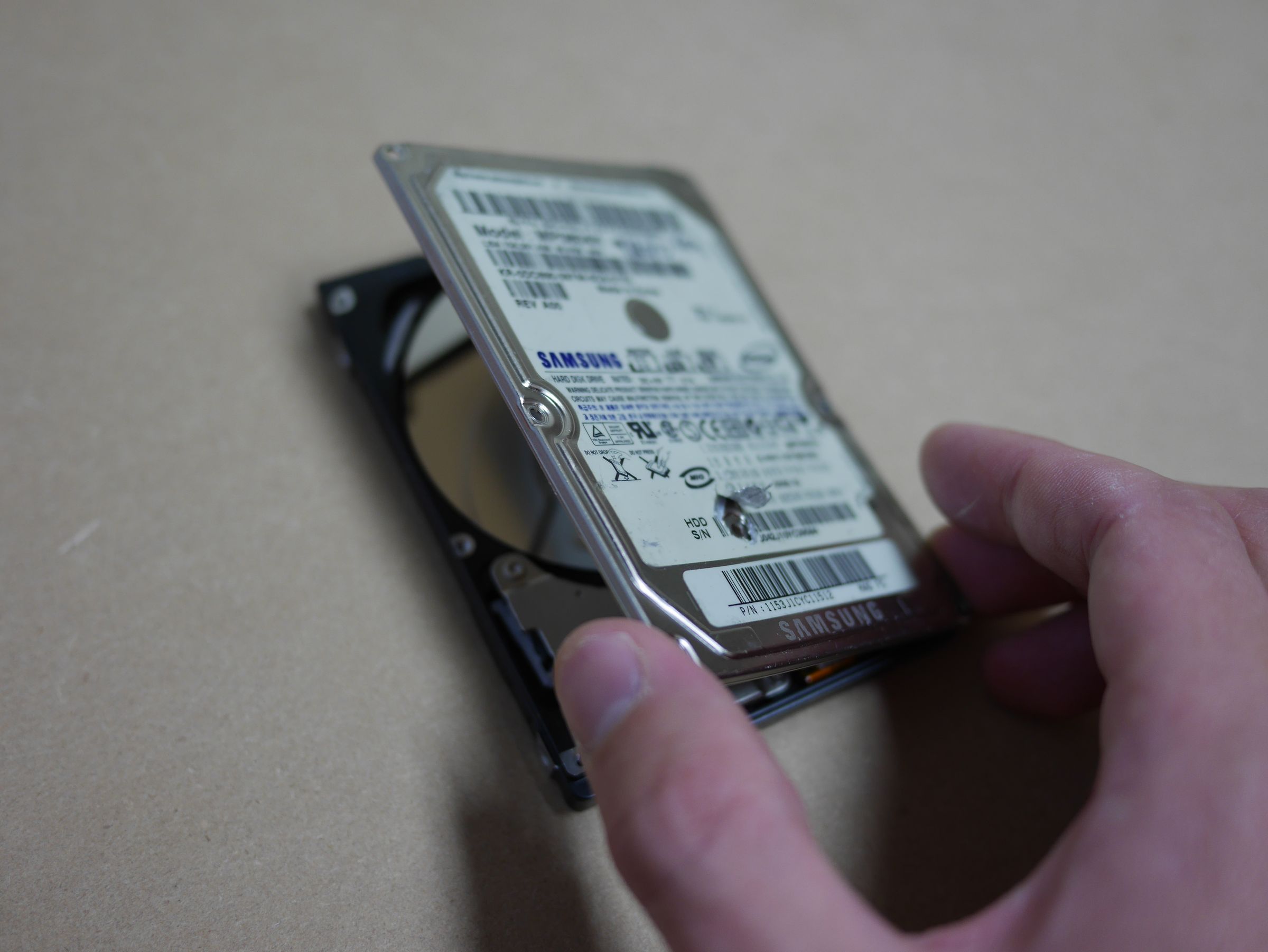 Hard Drive Mirror (Digital Mirror) : 4 Steps - Instructables