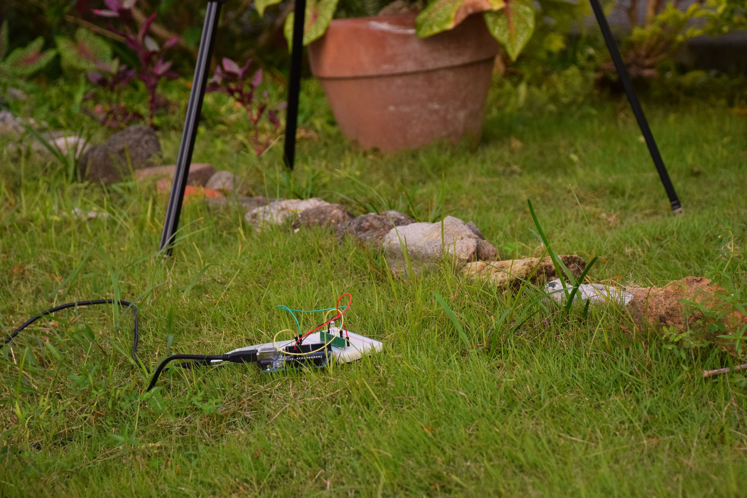 Motion Triggered DSLR Remote System : 16 Steps (with Pictures ...