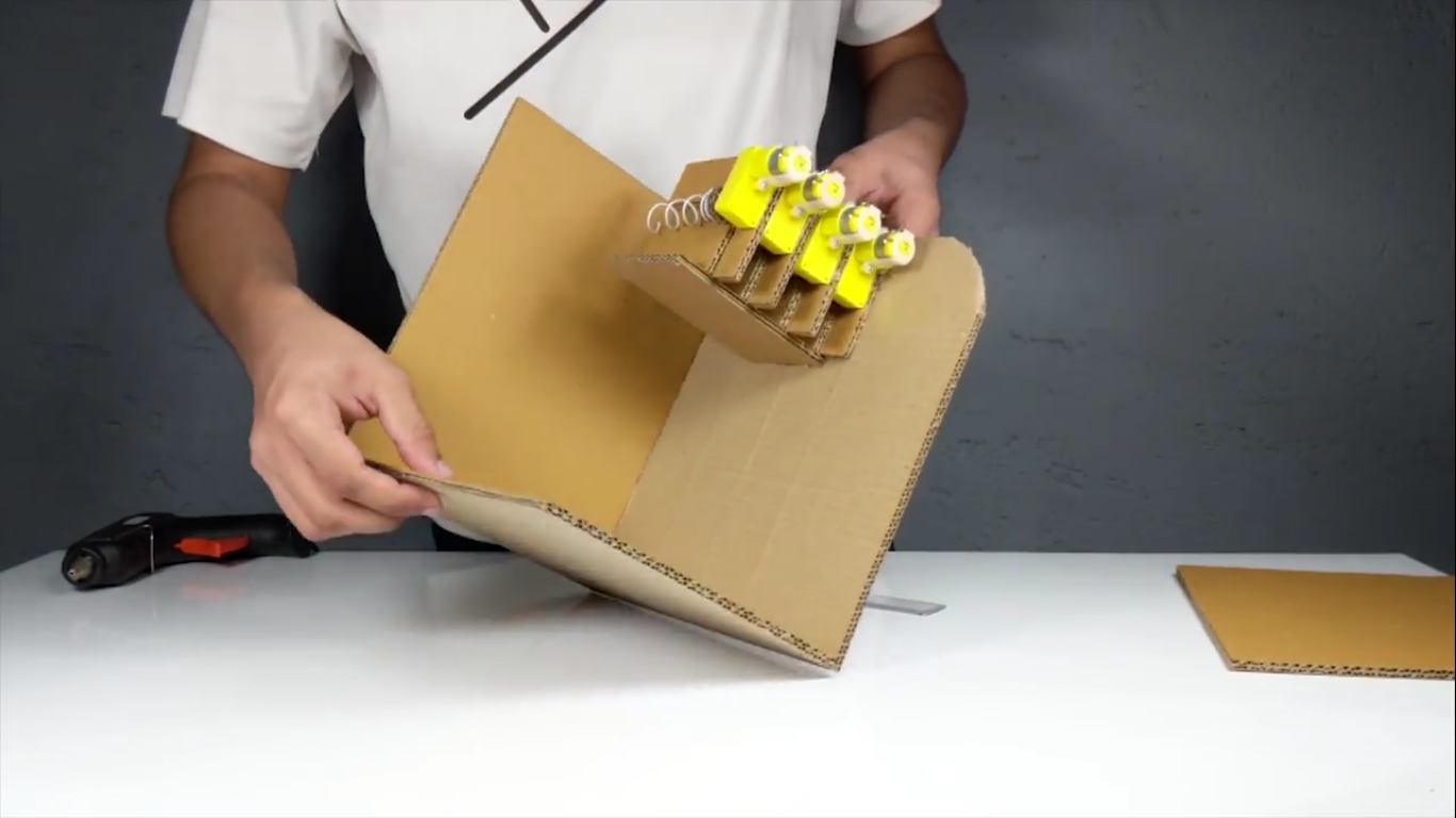 How to Make a DIY Cardboard ATM Machine : 11 Steps - Instructables