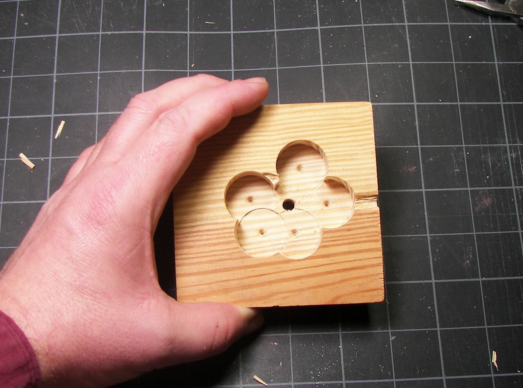 Wood Manikin Figure Lamp With IPad - a DIY Tutorial : 10 Steps (with ...