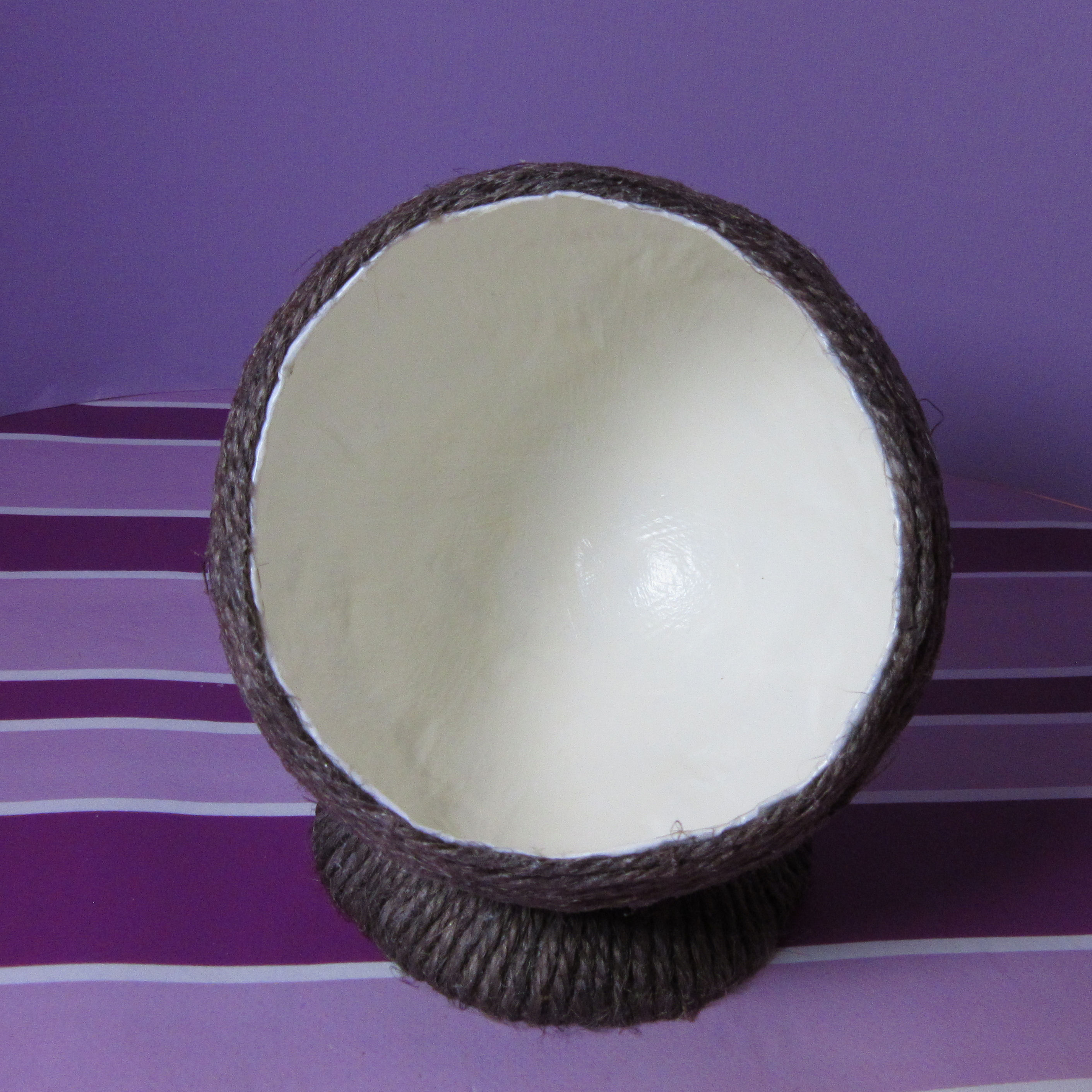 Papier Mache and String Storage Pods : 8 Steps (with Pictures ...