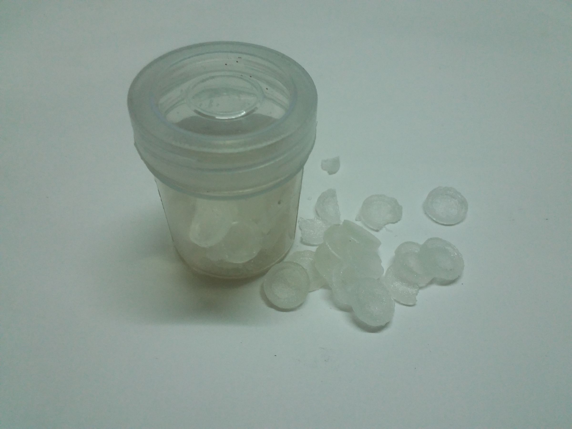 Micro Camphor Boat : 8 Steps (with Pictures) - Instructables