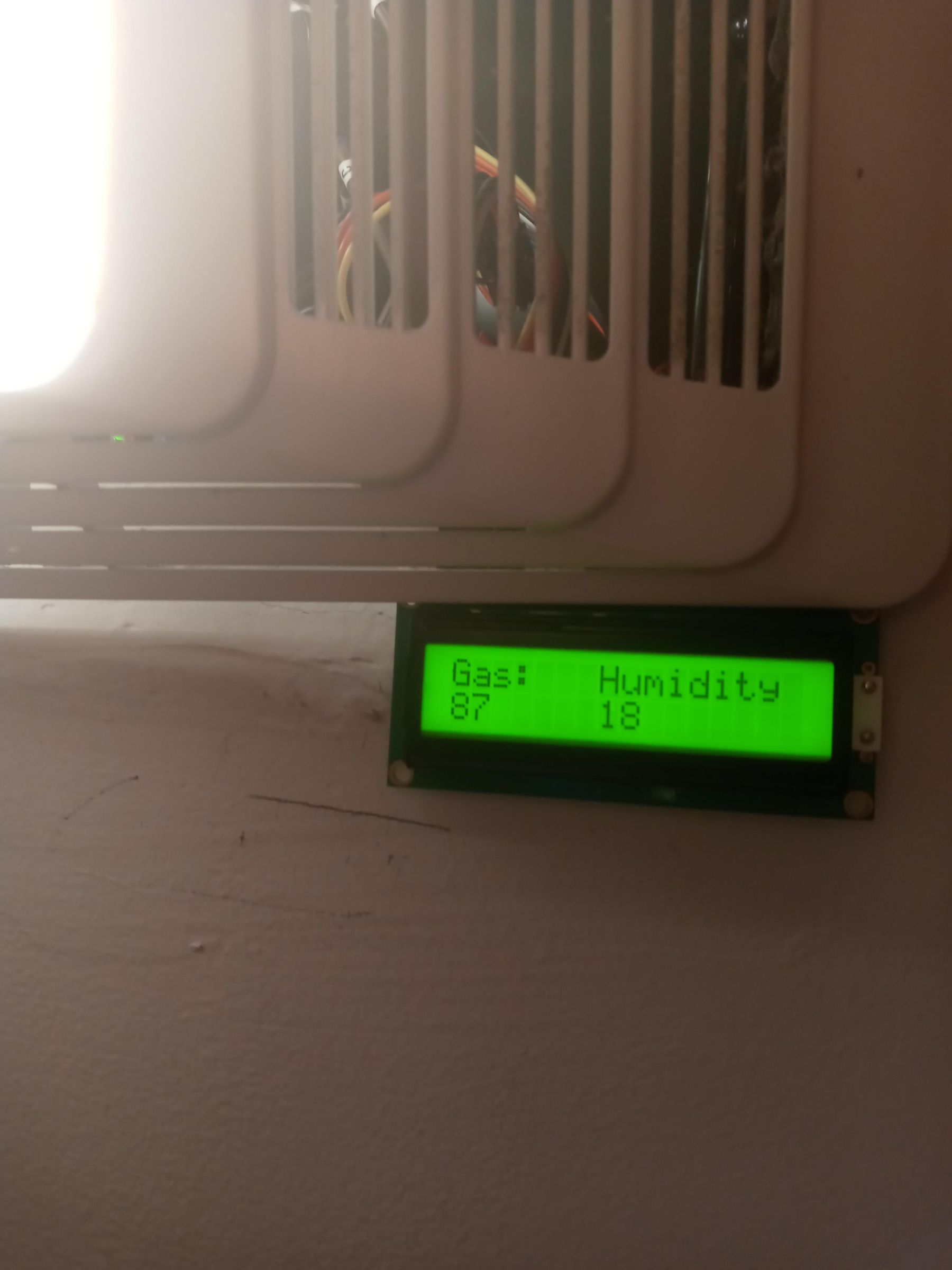 Automatic Bathroom Fan Controller : 6 Steps - Instructables