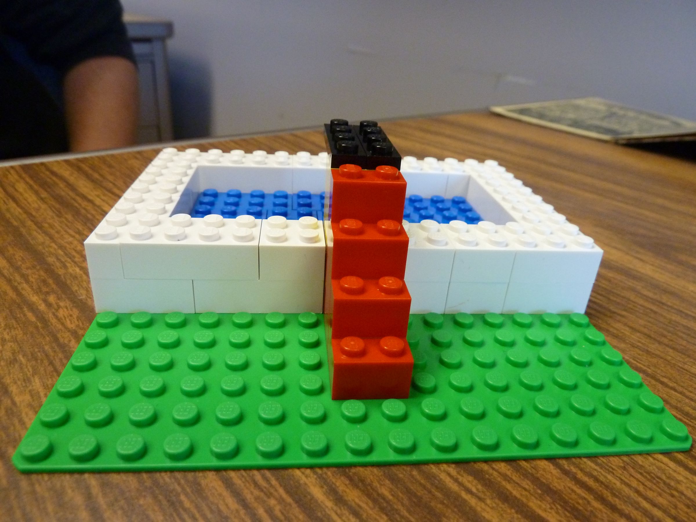 Lego Swimming Pool : 5 Steps - Instructables