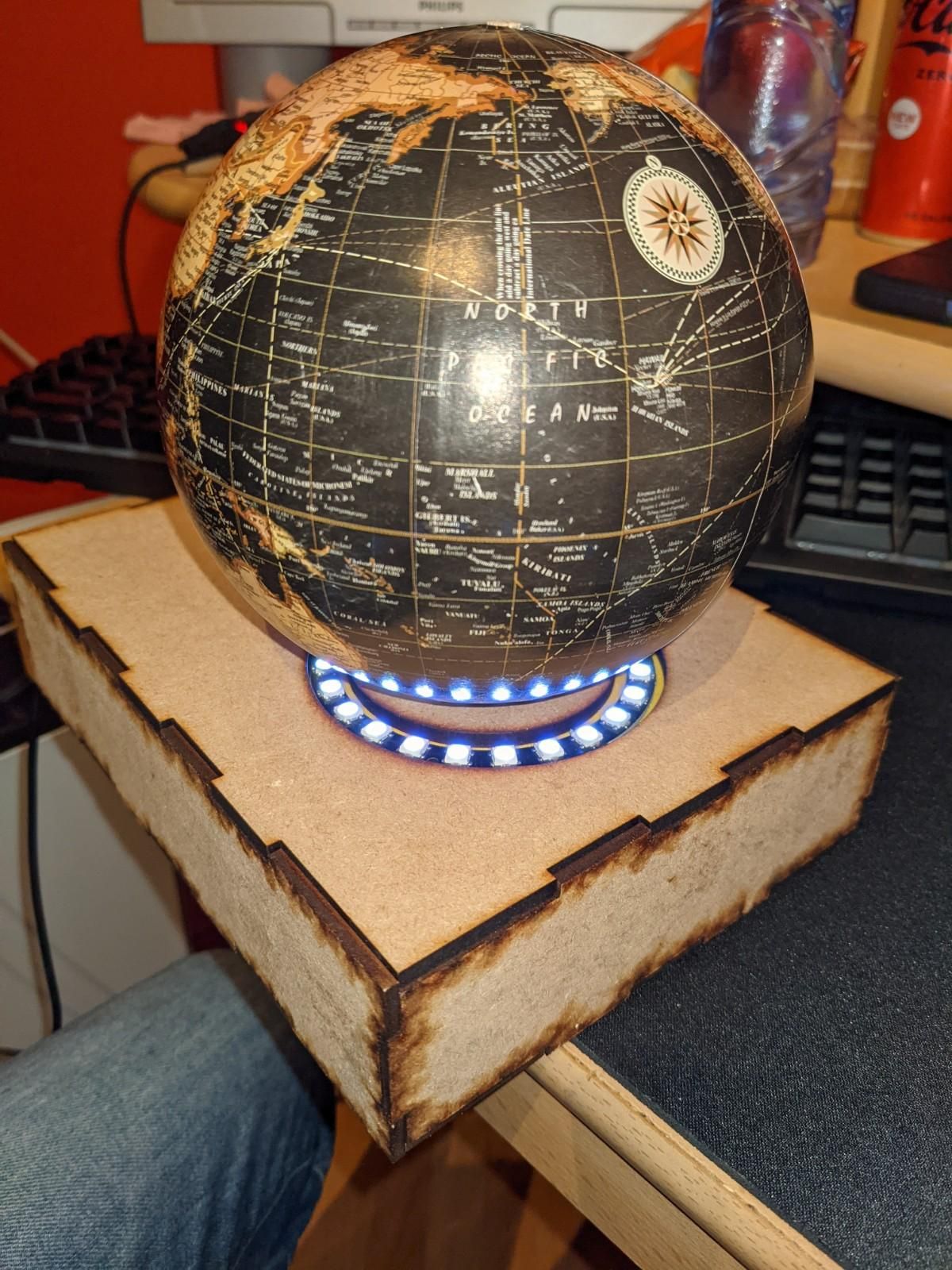 Usb Connected Rotatable Globe : 6 Steps - Instructables