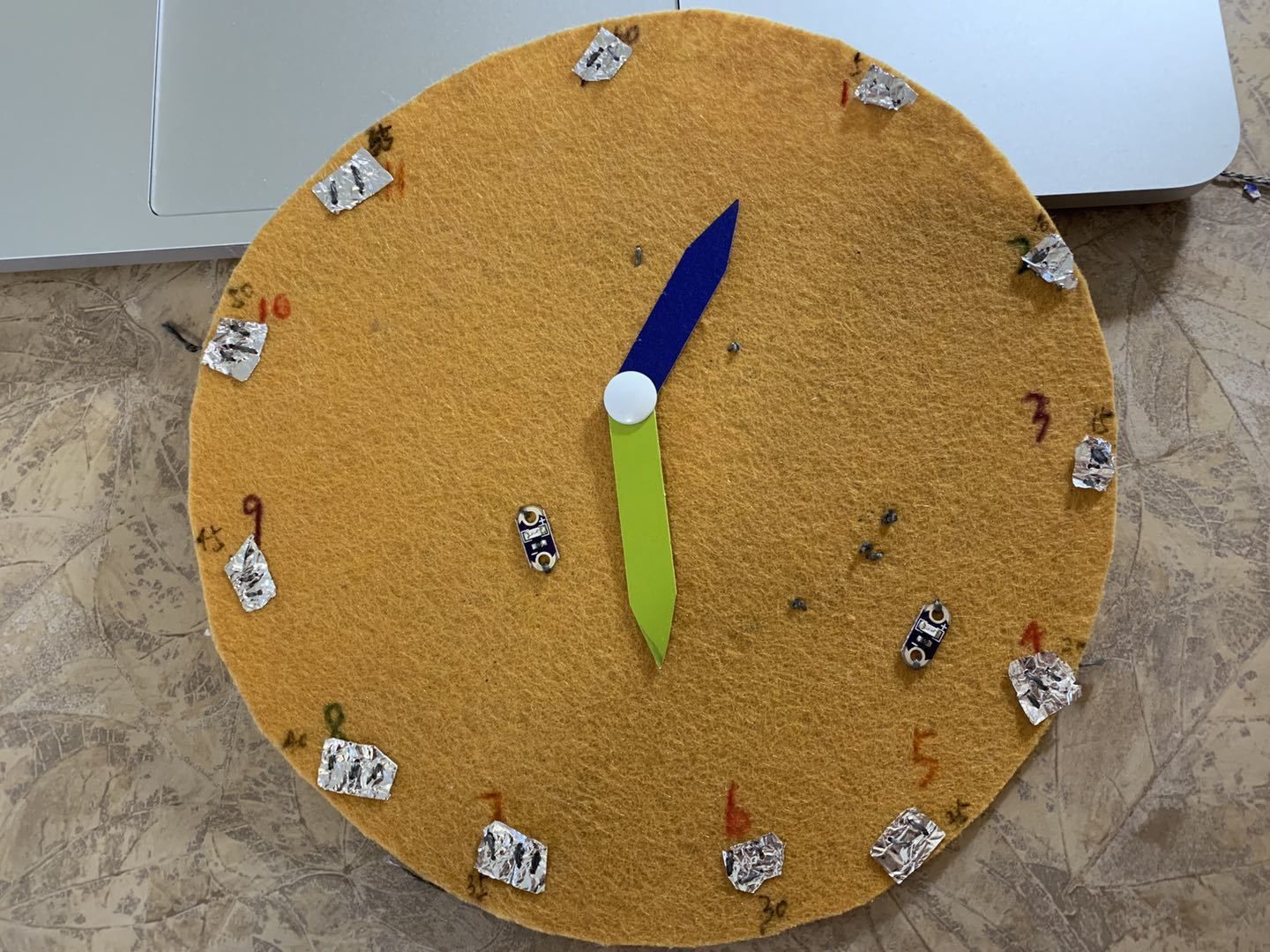 Paper Clock : 8 Steps - Instructables