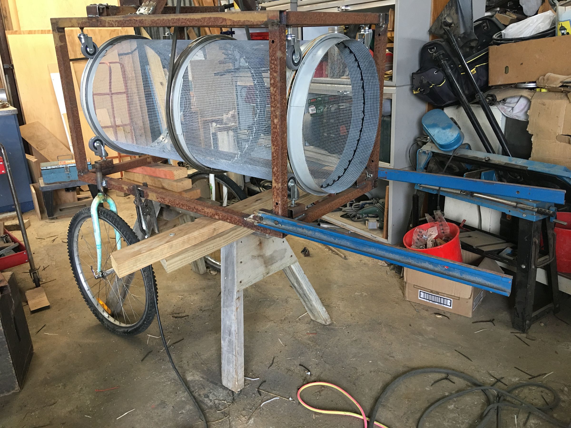 Building a Soil Sifter / Rotary Trommel : 7 Steps (with Pictures ...