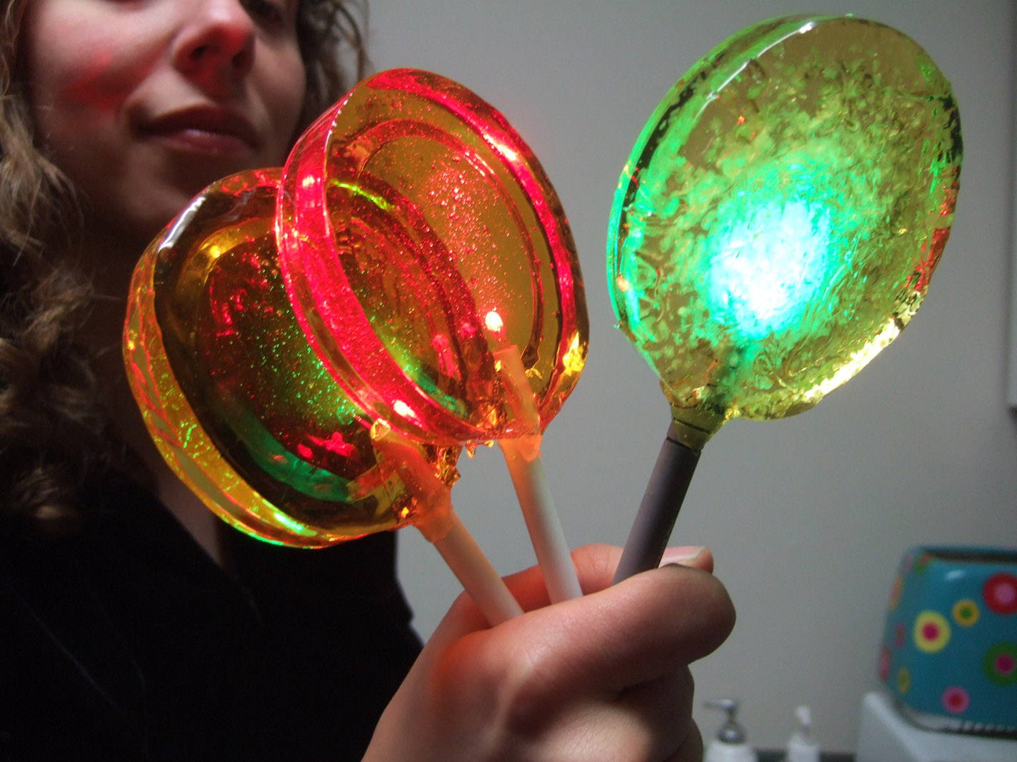 Light-Up LED Lollipops : 6 Steps (with Pictures) - Instructables