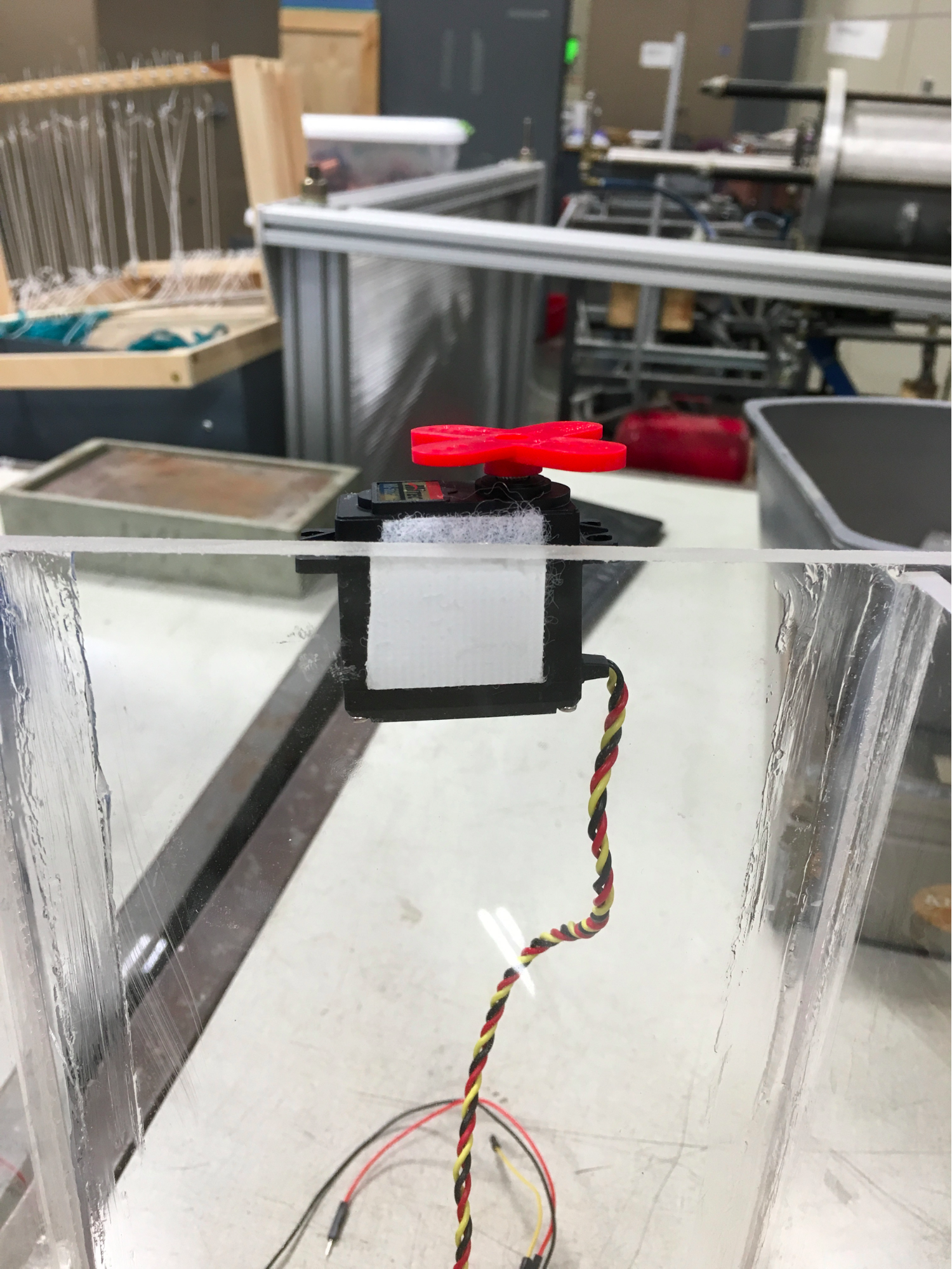 Internal Wave Generator Demo : 10 Steps (with Pictures) - Instructables