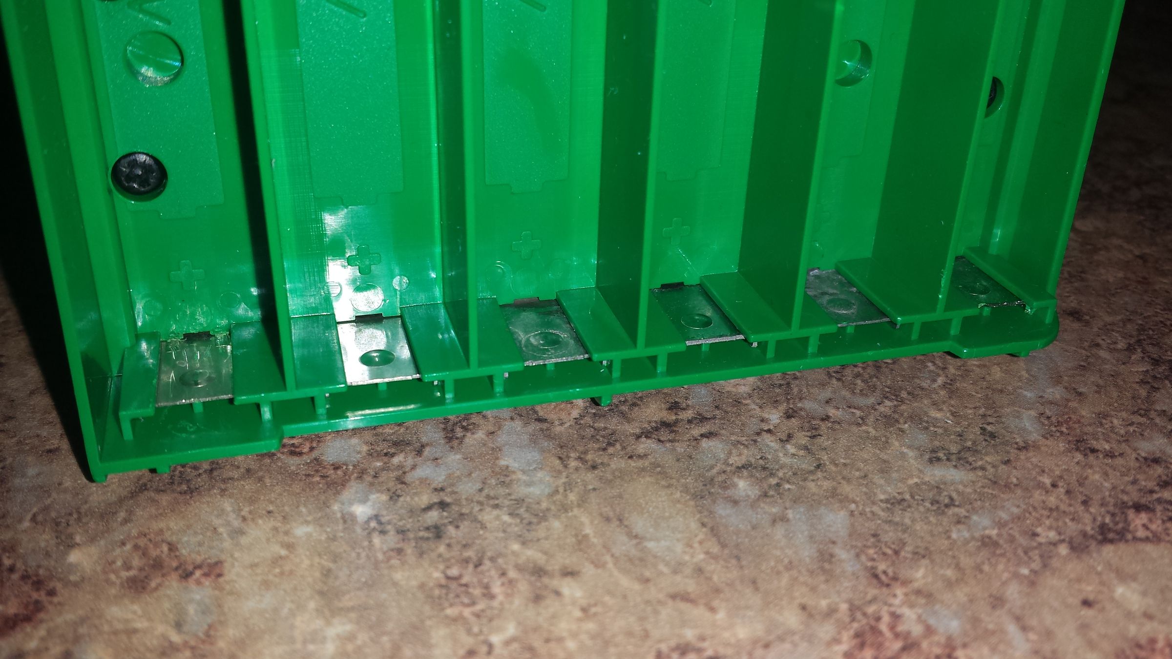 Restoring Corroded Battery Contacts : 7 Steps (with Pictures ...