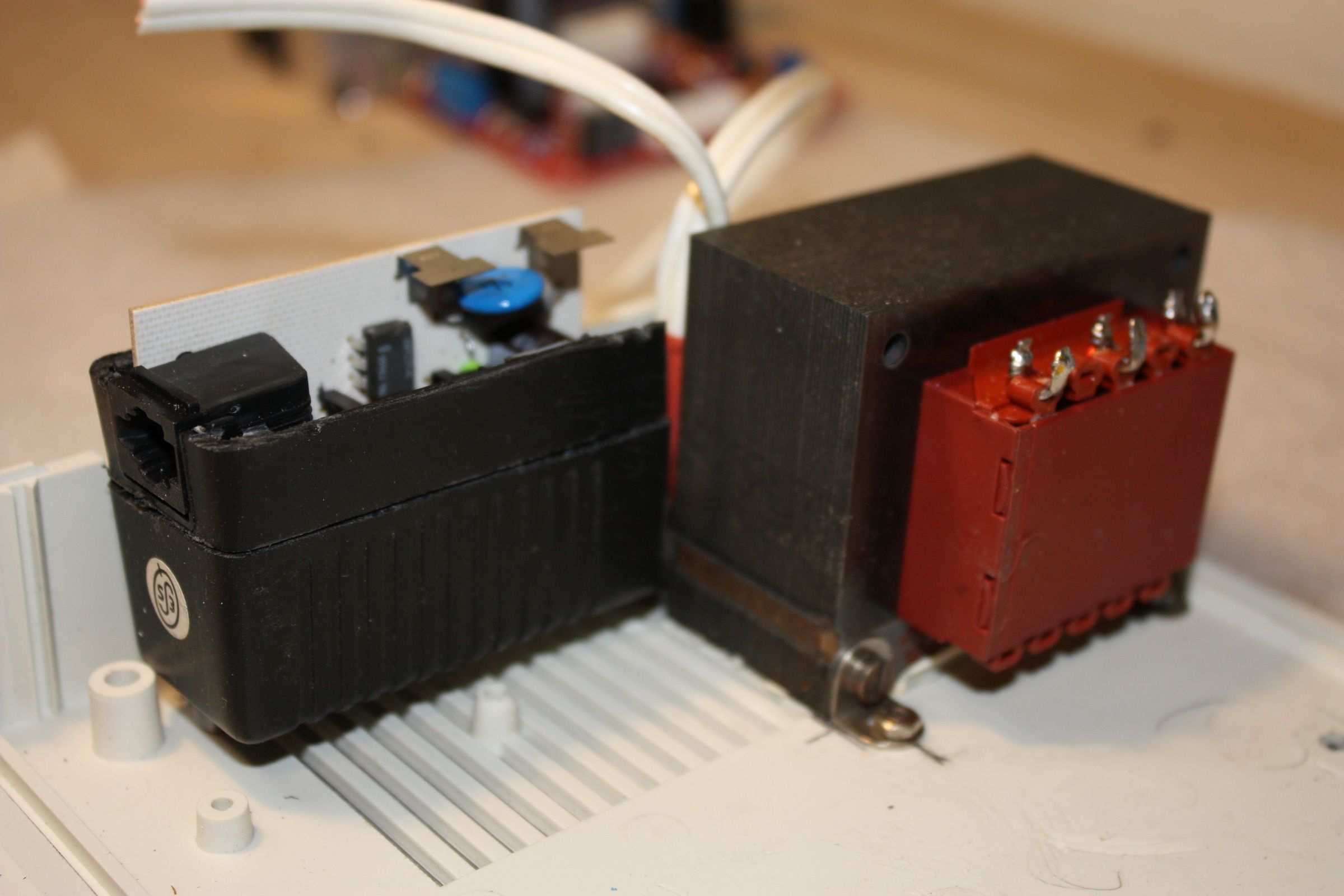 Small Variable Power Supply : 4 Steps (with Pictures) - Instructables