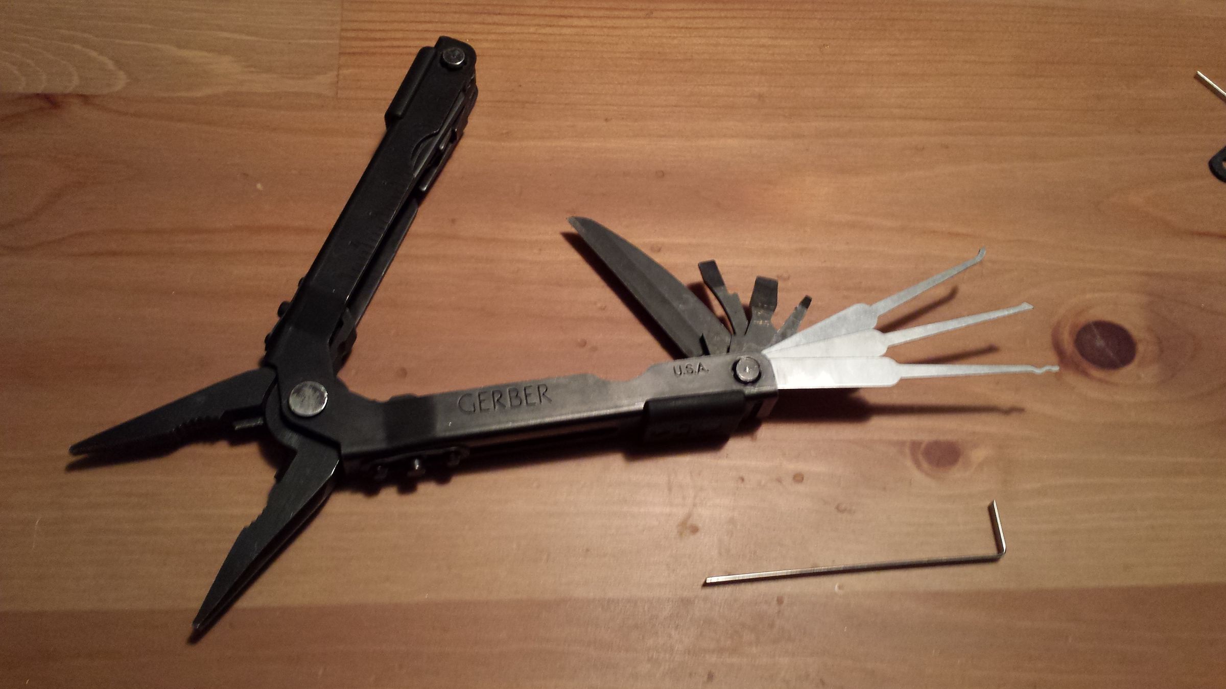 Gerber Multi-Tool "Covert Entry" Tool Mod : 6 Steps (with Pictures ...
