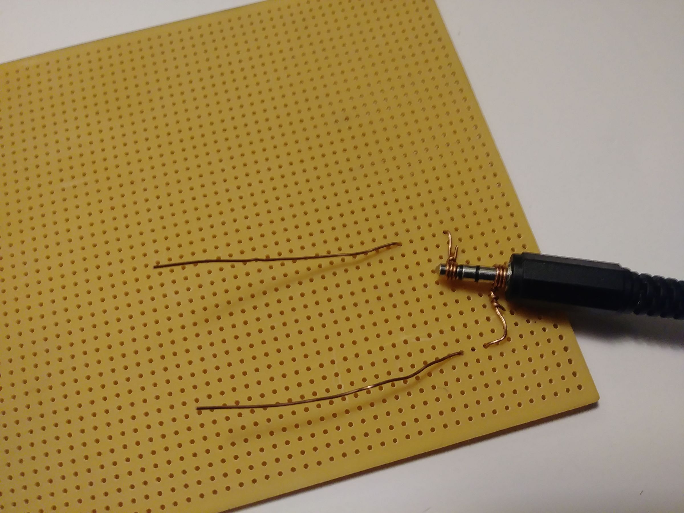 Transmitting Music Through LEDs : 9 Steps (with Pictures) - Instructables