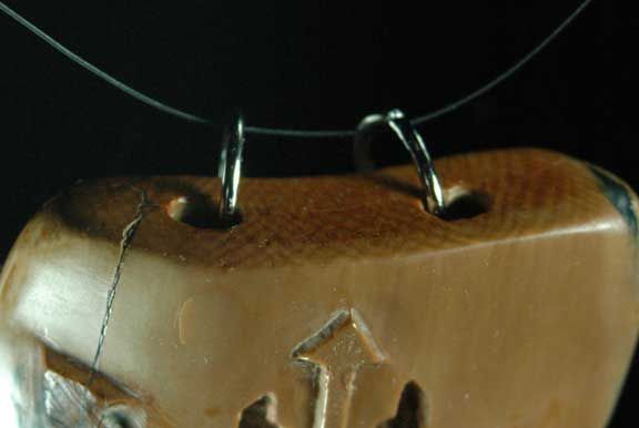 How to Carve Bone Jewelry: Tools and Materials : 4 Steps (with Pictures ...