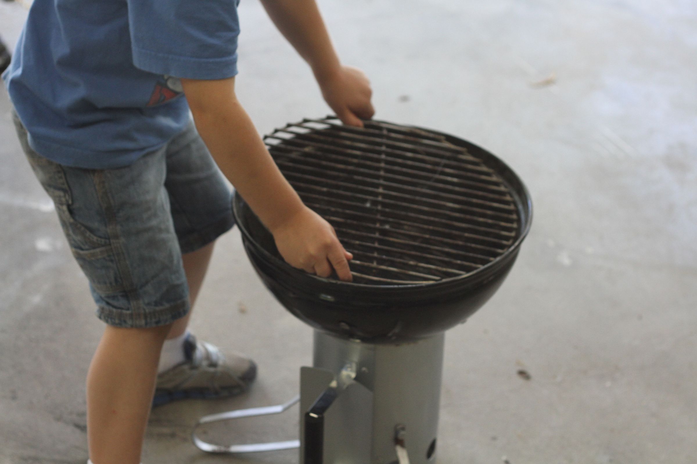 Super Mega Charcoal Grill (Rocket Grill) : 6 Steps (with Pictures ...