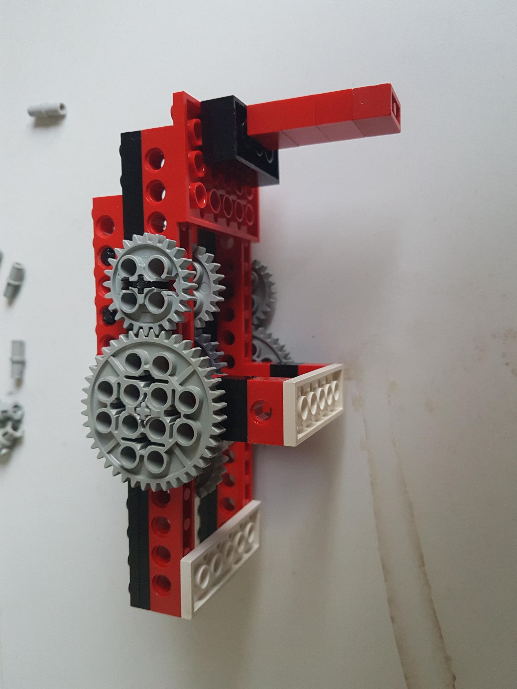 Simple Lego Two-legged Walker : 6 Steps - Instructables